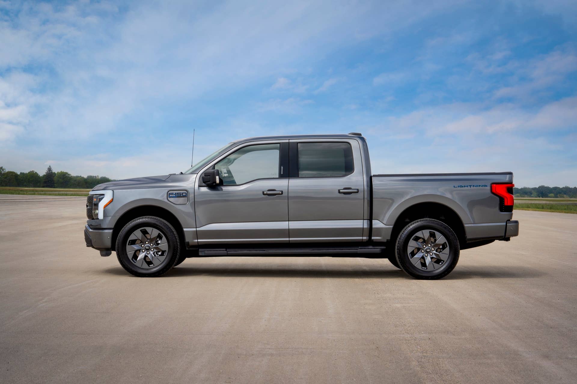 2024 Ford F-150 Lightning prices come down again, from $2,000 to $5,500 ...