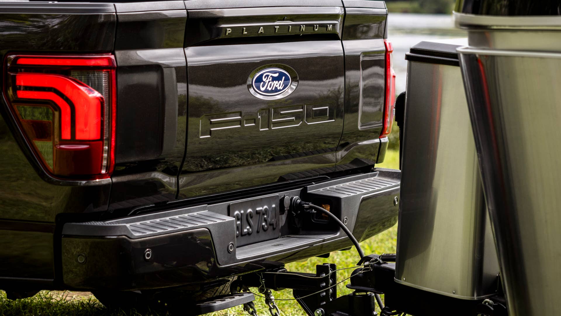 2024 Ford F-150's Pro Access Tailgate — how it works, what's cool about ...