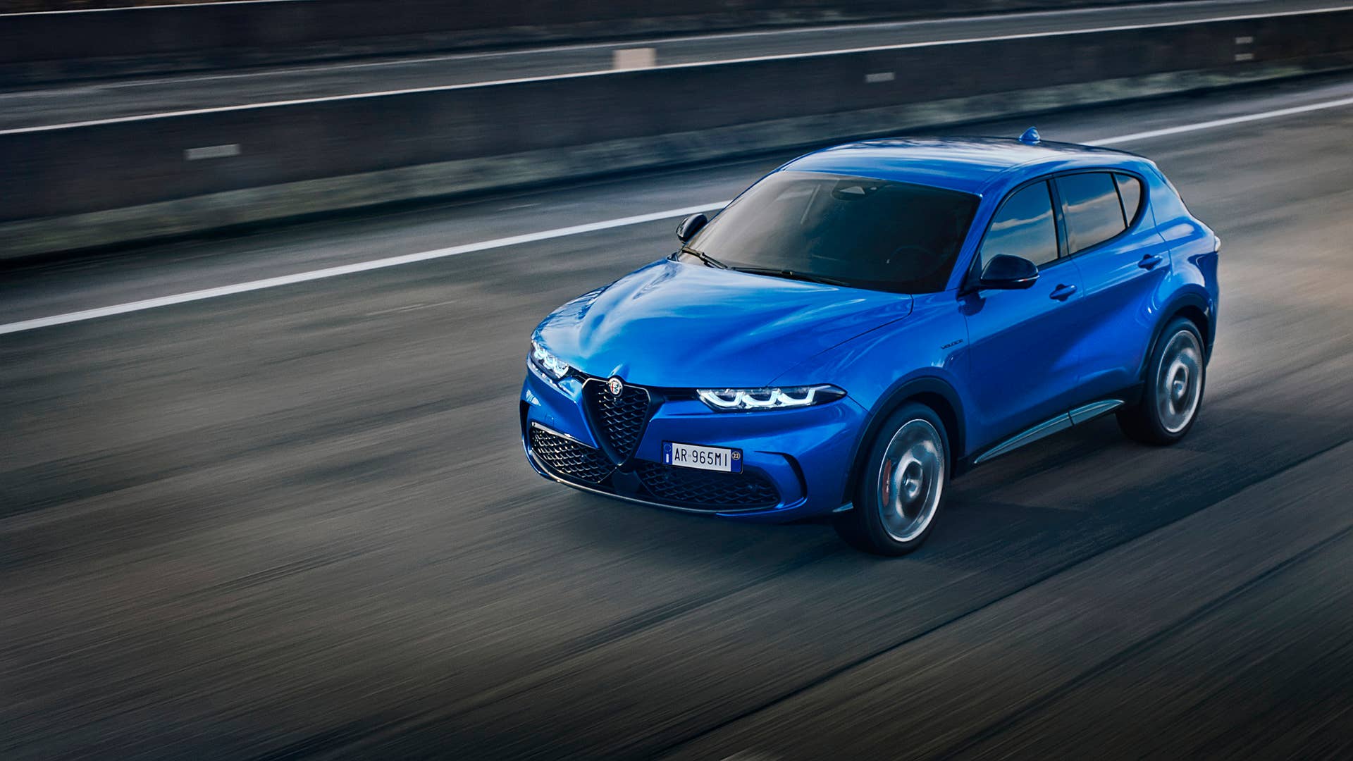 Alfa Romeo finalizes 2024 Tonale EPA fuel economy, EV range - Autoblog