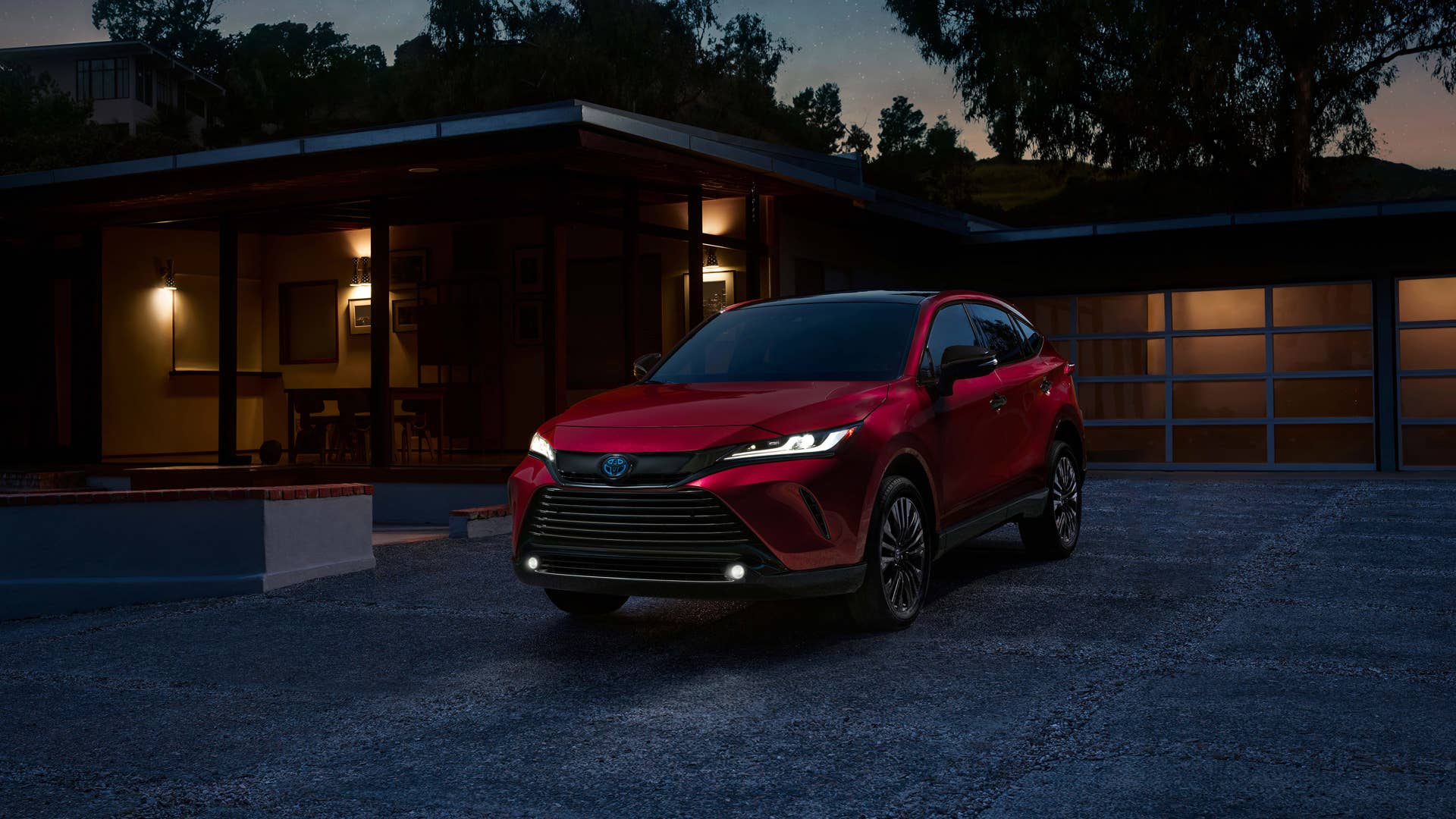 2024 Toyota Venza Review: Want a ritzier RAV4 Hybrid? A cheaper NX? Try ...