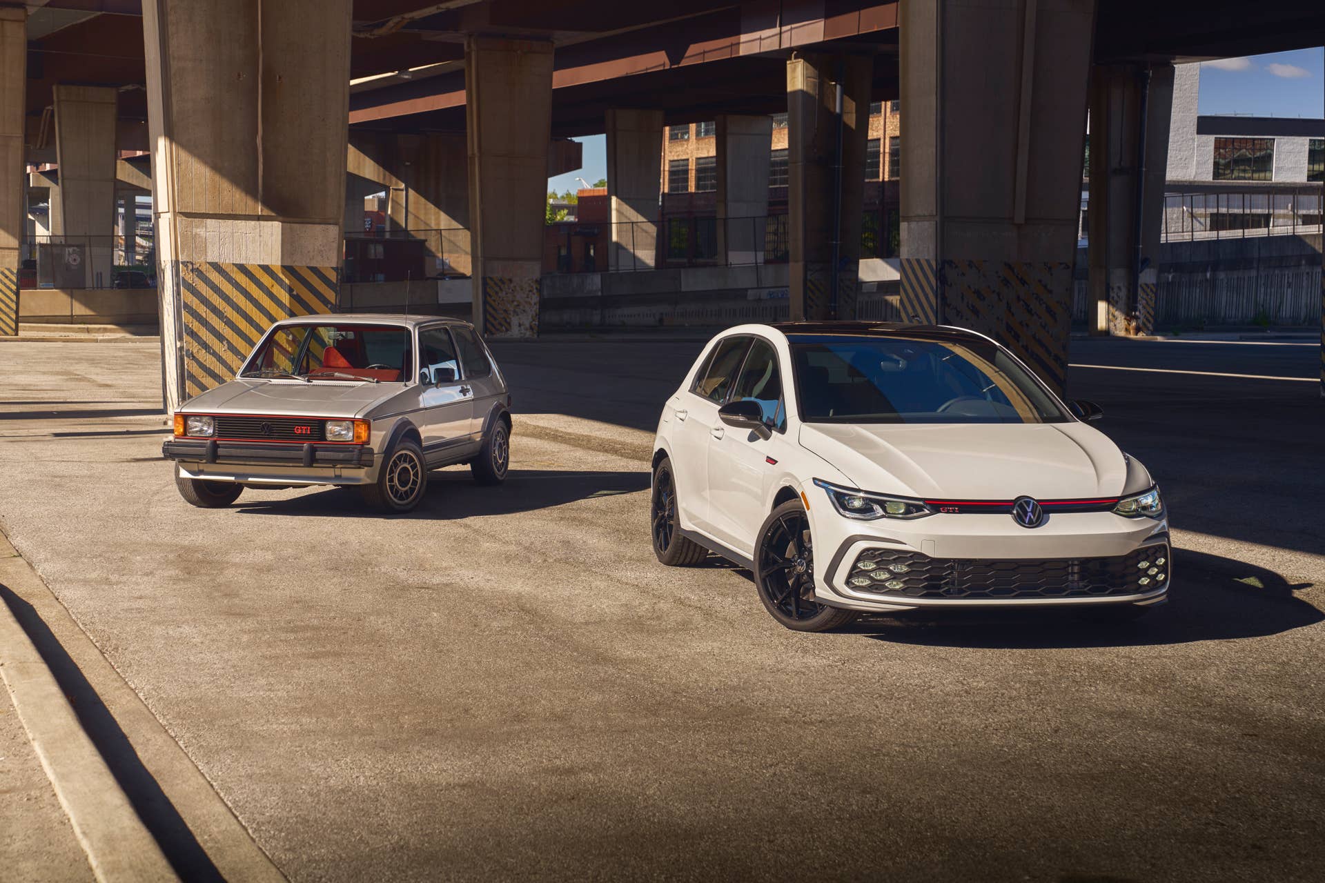 2024 Volkswagen GTI and Golf R up their prices a bit before Mk8.5 Golf ...