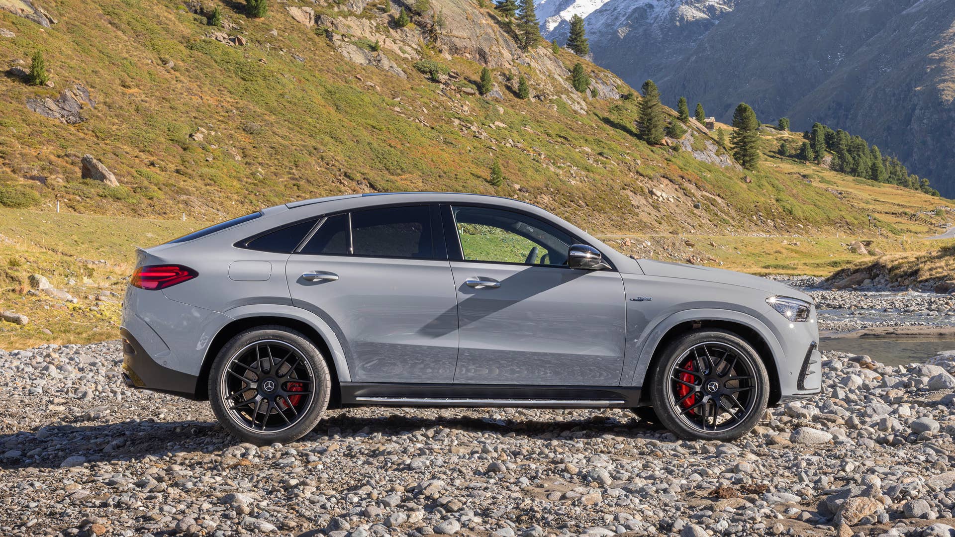 2026 Mercedes-AMG GLE 53 Hybrid revealed with inline-six, big battery ...