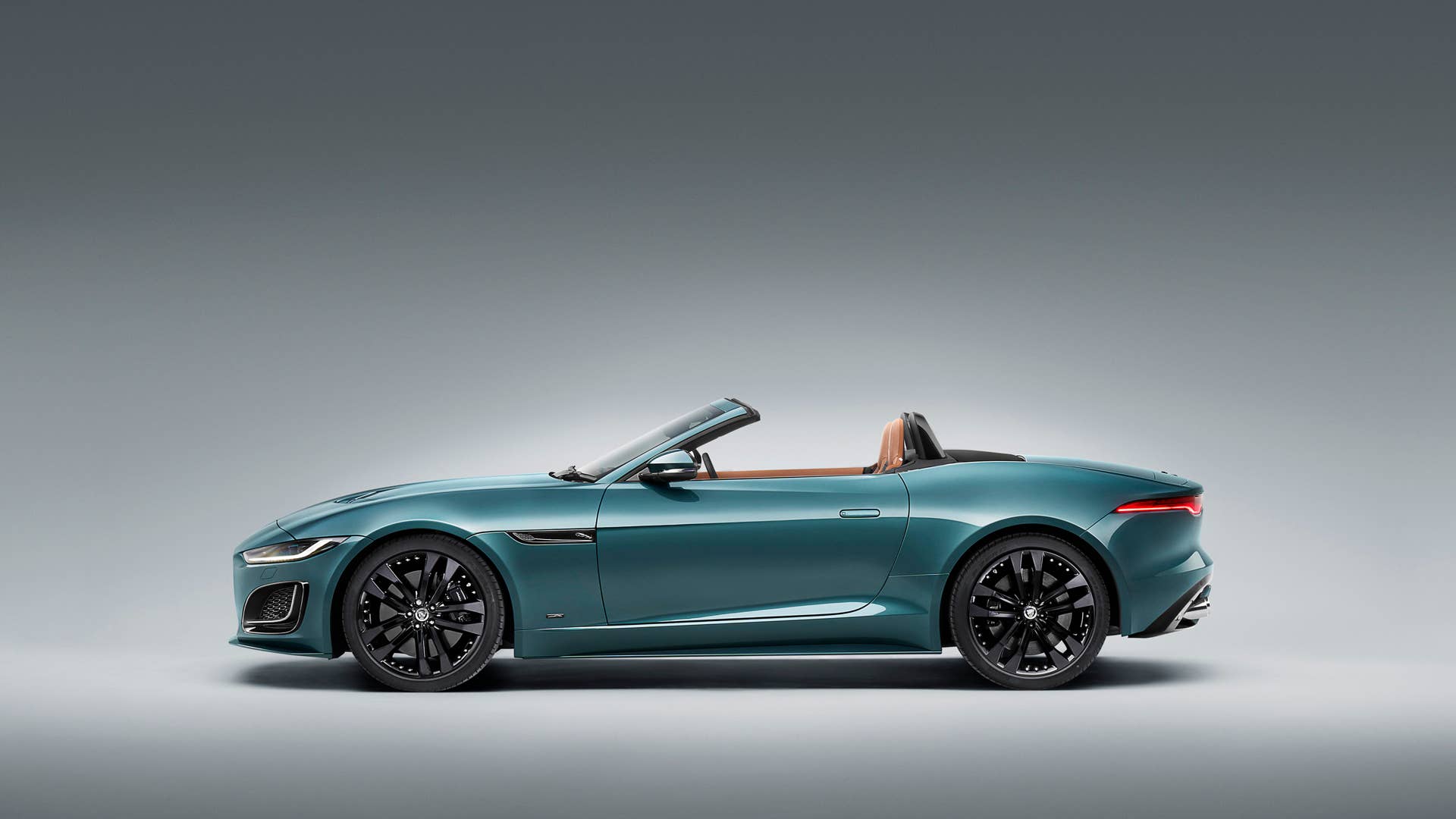 Final Jaguar F-Type produced at Castle Bromwich - Autoblog
