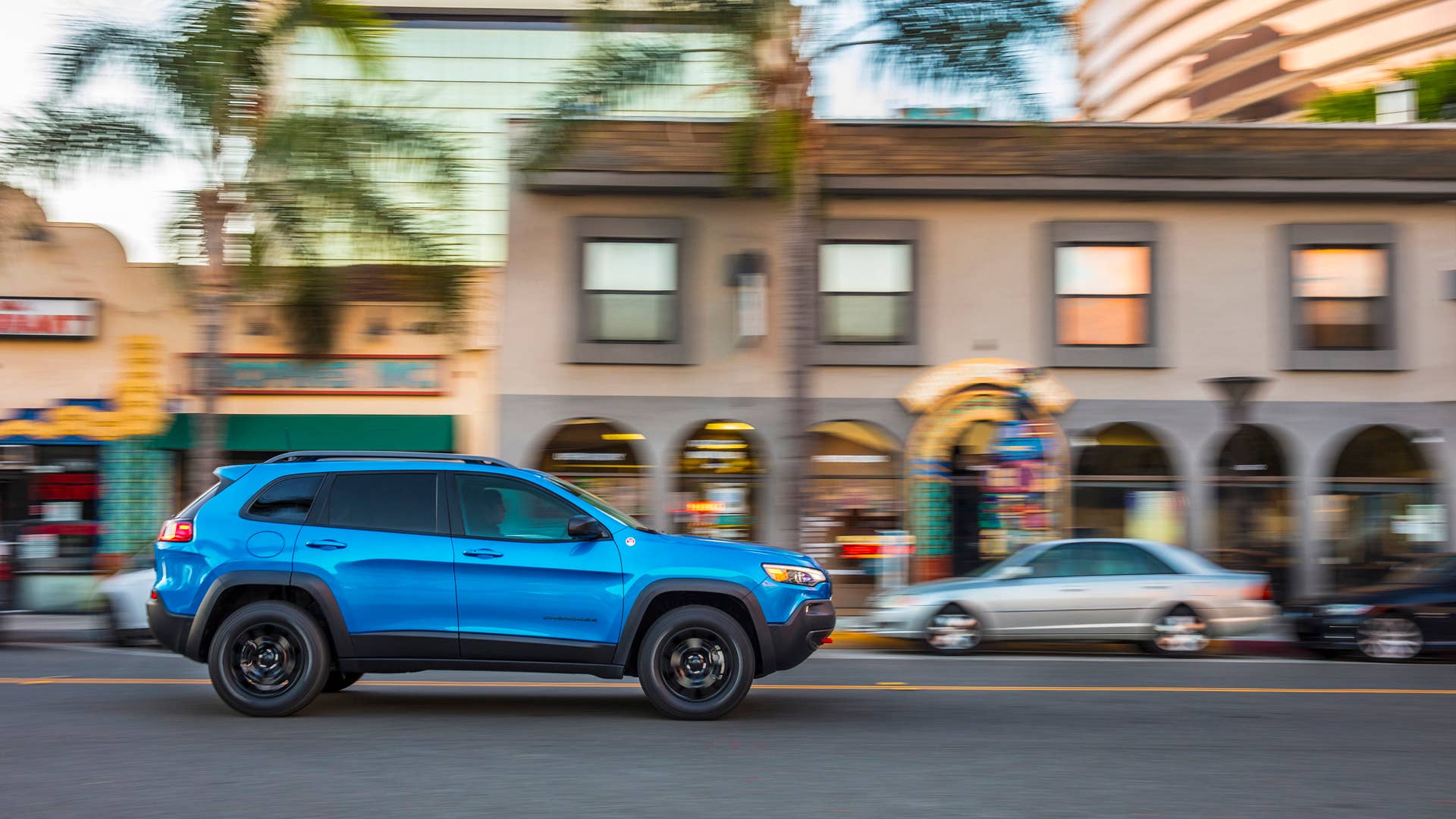Jeep Cherokee Recall Warns SUVs Could Lose Power Or Roll Away In Park ...