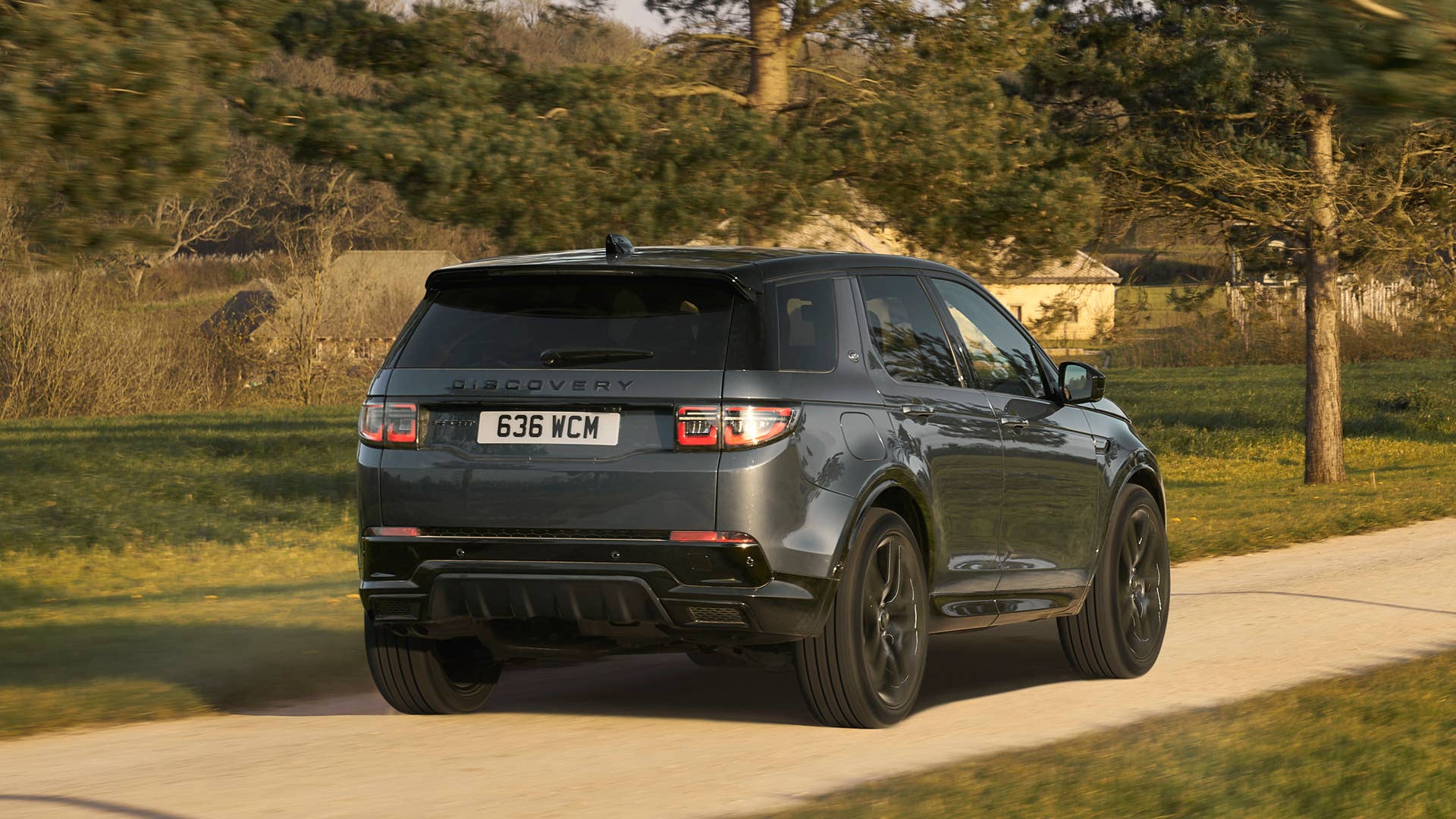 2024 Land Rover Discovery Sport gets new interior, updated infotainment ...