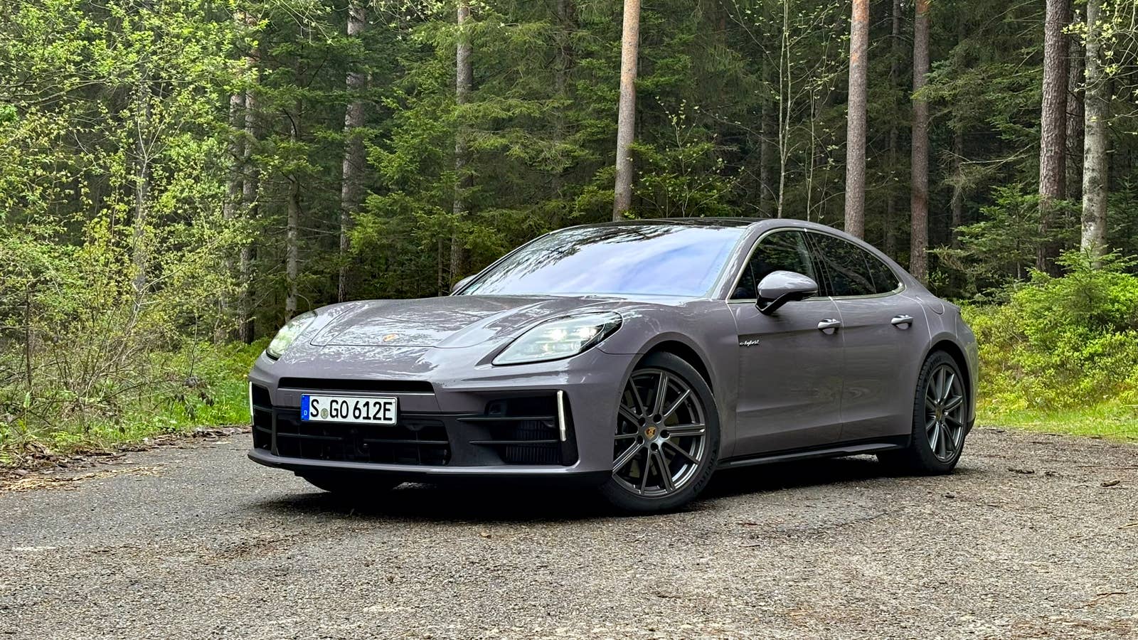 2025 Porsche Panamera E-Hybrid First Drive Review: Part electric, part ...