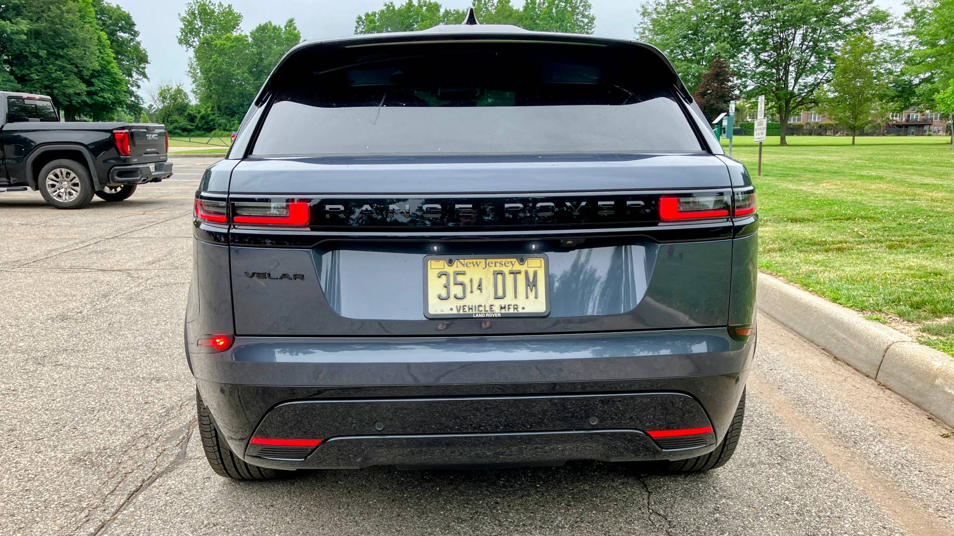 5 thoughts about 2024 Range Rover Velar Dynamic SE - Autoblog