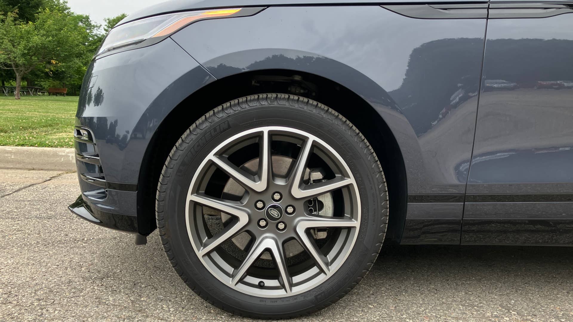 5 thoughts about 2024 Range Rover Velar Dynamic SE - Autoblog