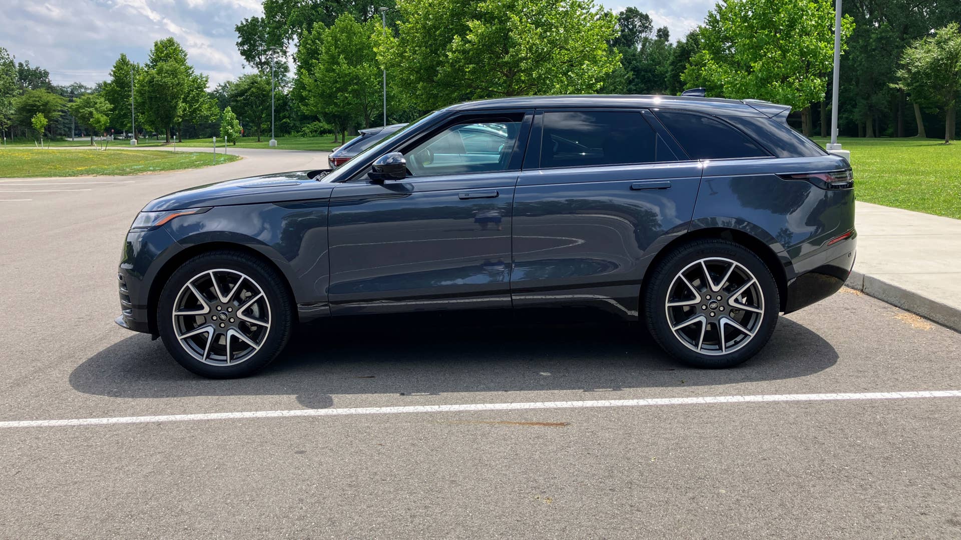 5 thoughts about 2024 Range Rover Velar Dynamic SE - Autoblog
