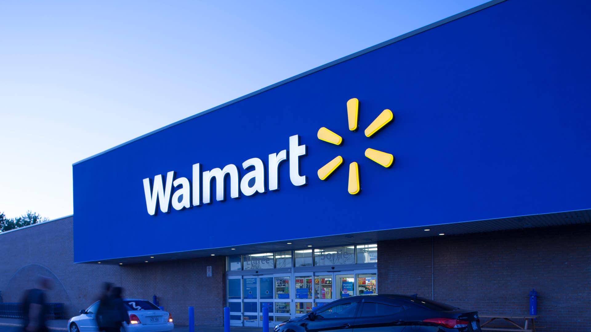 Walmart's 300-Piece Mechanics Tool Set Is on Sale for $99 - Autoblog