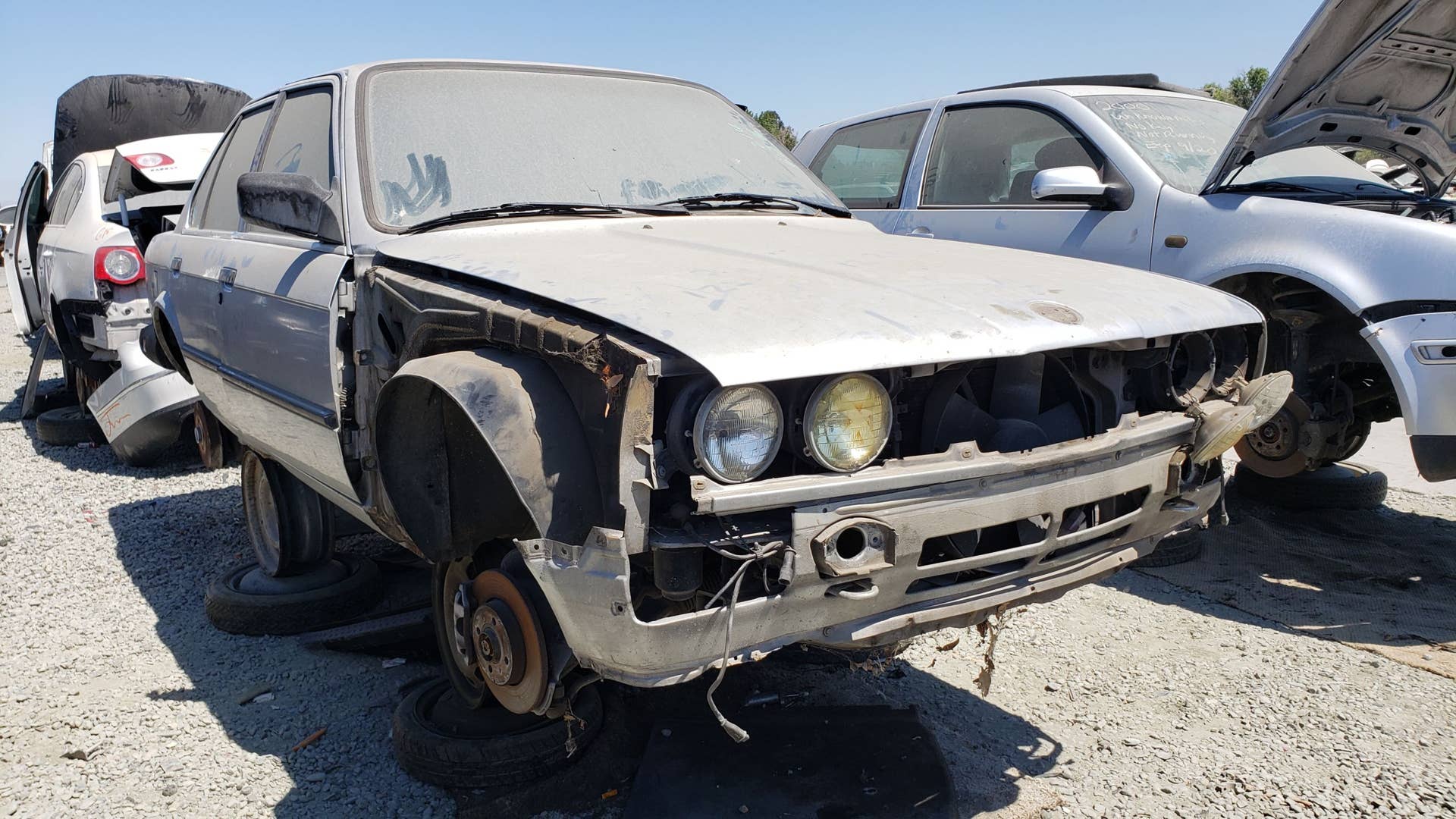 Junkyard Gem: 1985 BMW 318i Sedan - Autoblog
