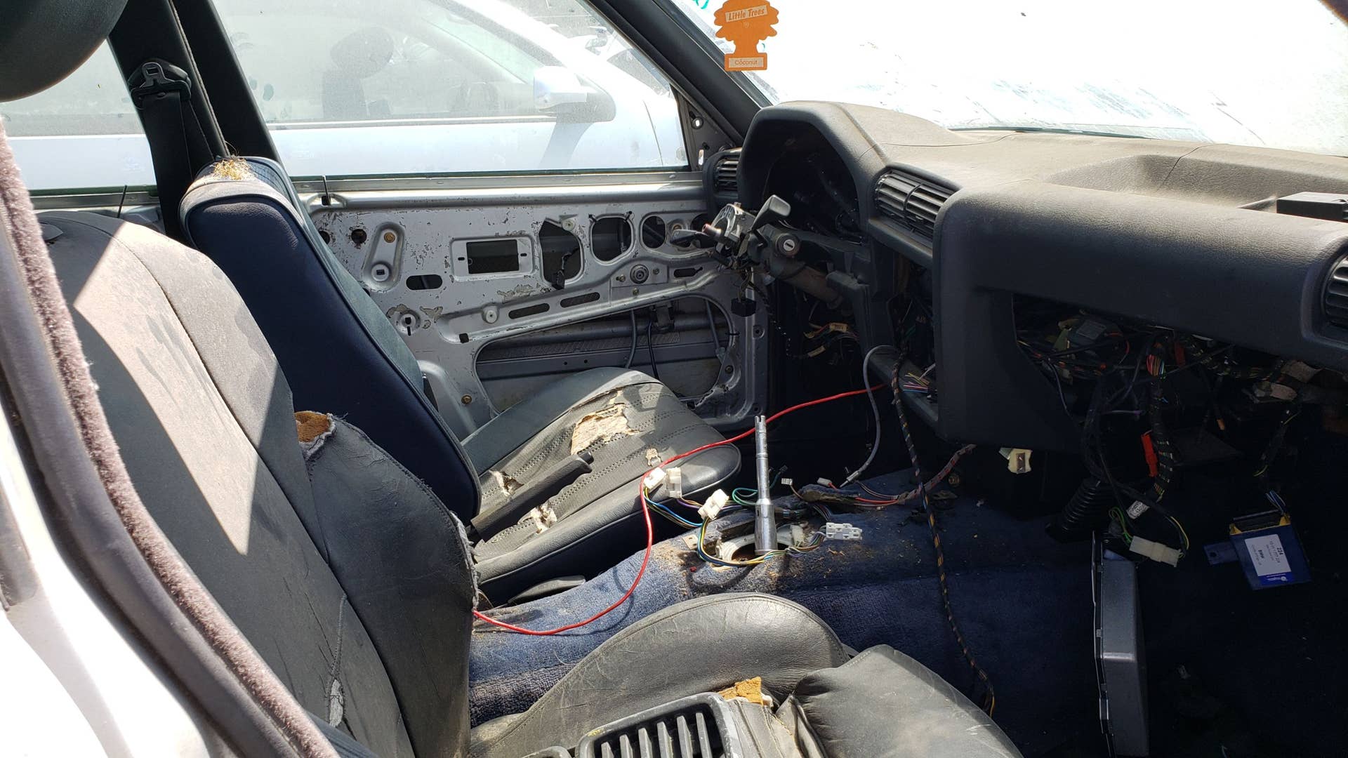 Junkyard Gem: 1985 BMW 318i Sedan - Autoblog