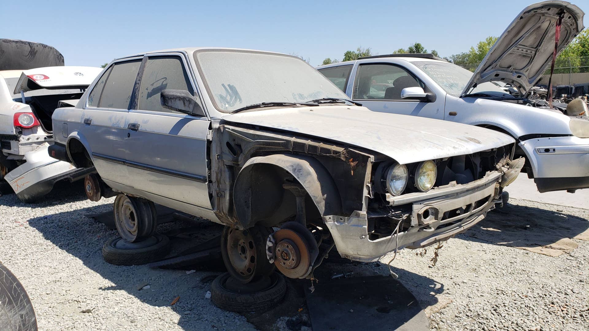 Junkyard Gem: 1985 BMW 318i Sedan - Autoblog