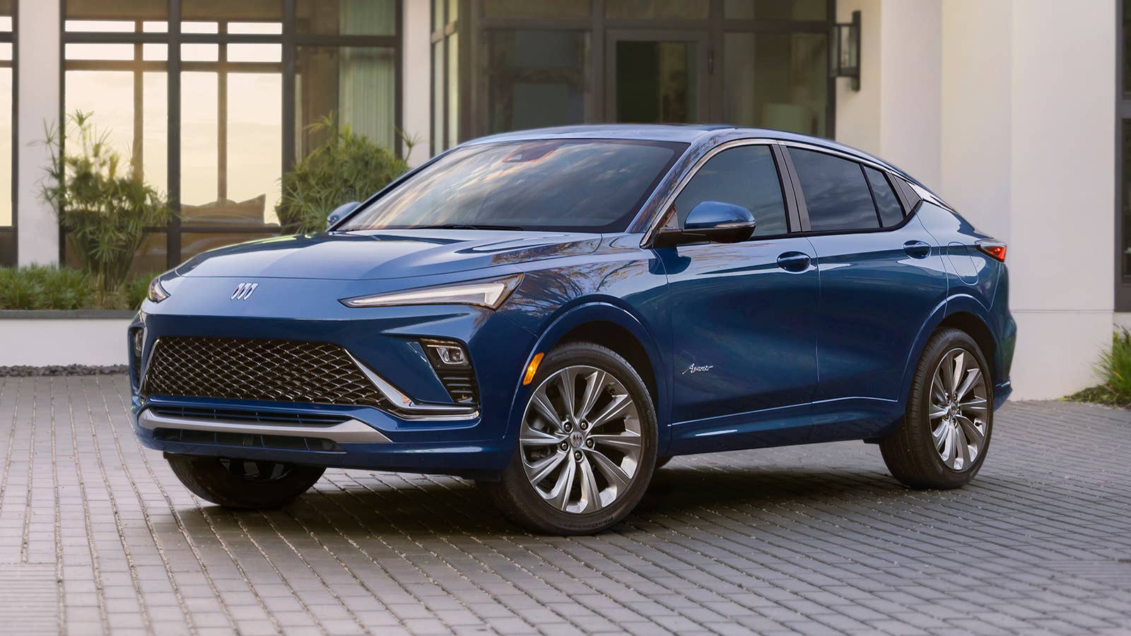 Shopping for a 2025 Buick Envista? Here Are Other Top Options Experts ...