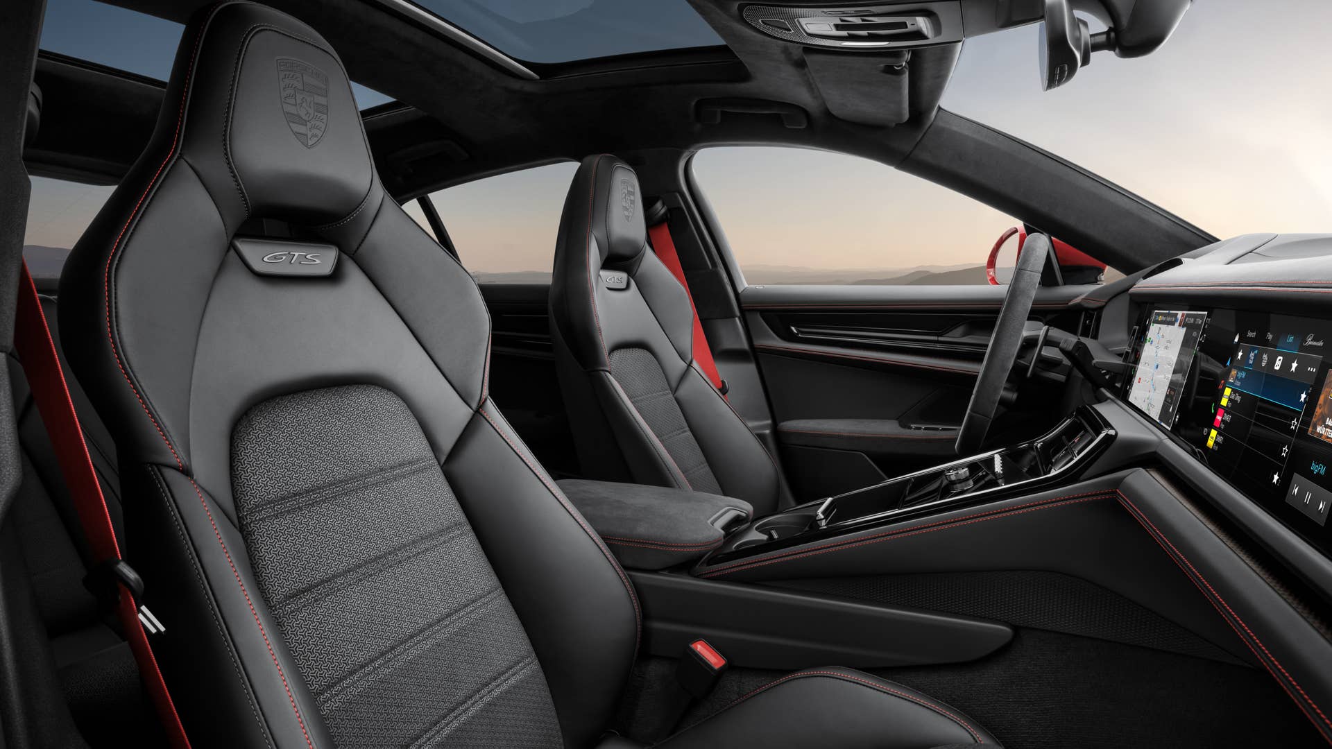 2025 Porsche Panamera lineup expands with GTS and 771-hp Turbo S E ...