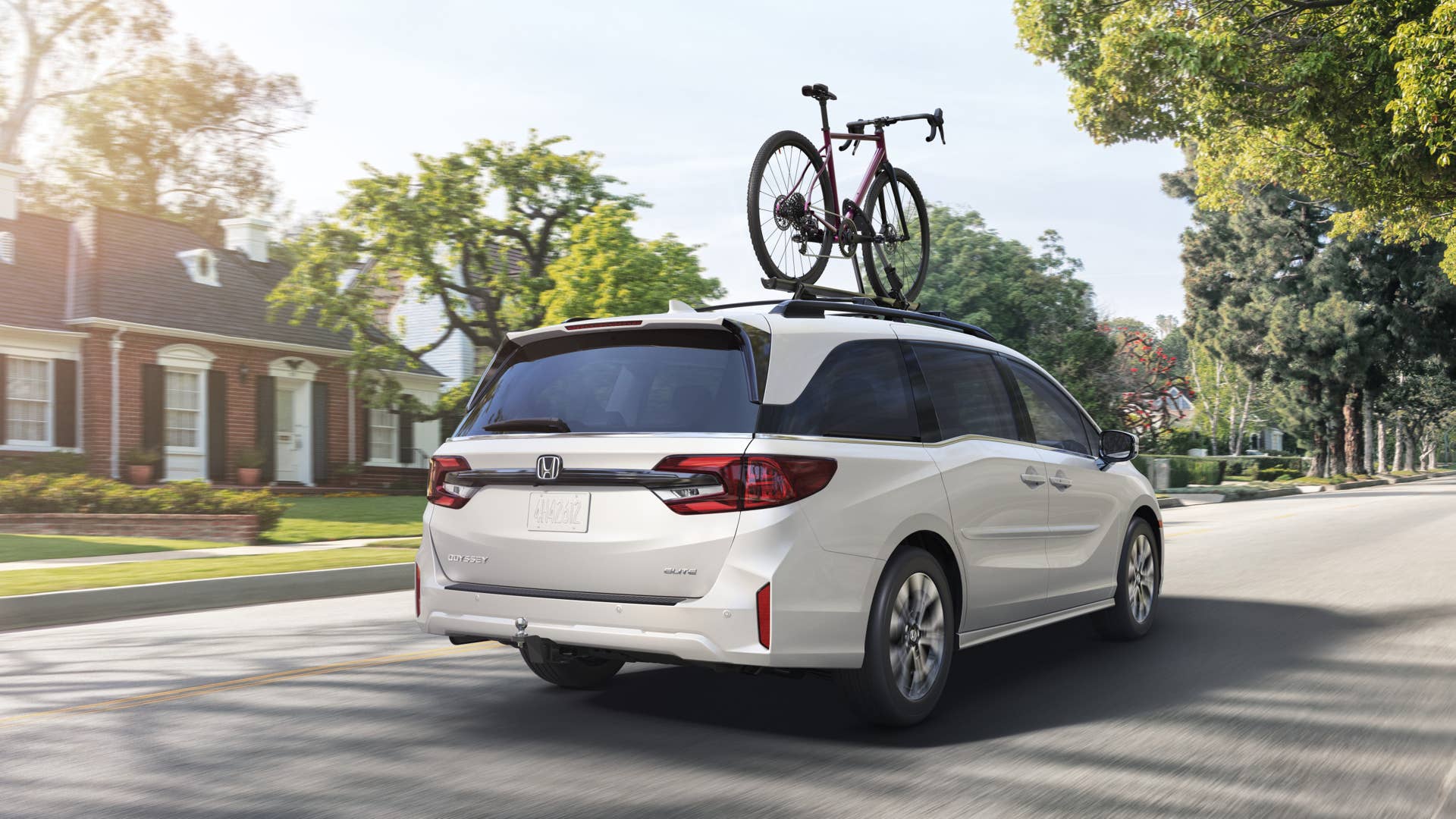 2025 Honda Odyssey gets upgraded tech, tweaked exterior look - Autoblog