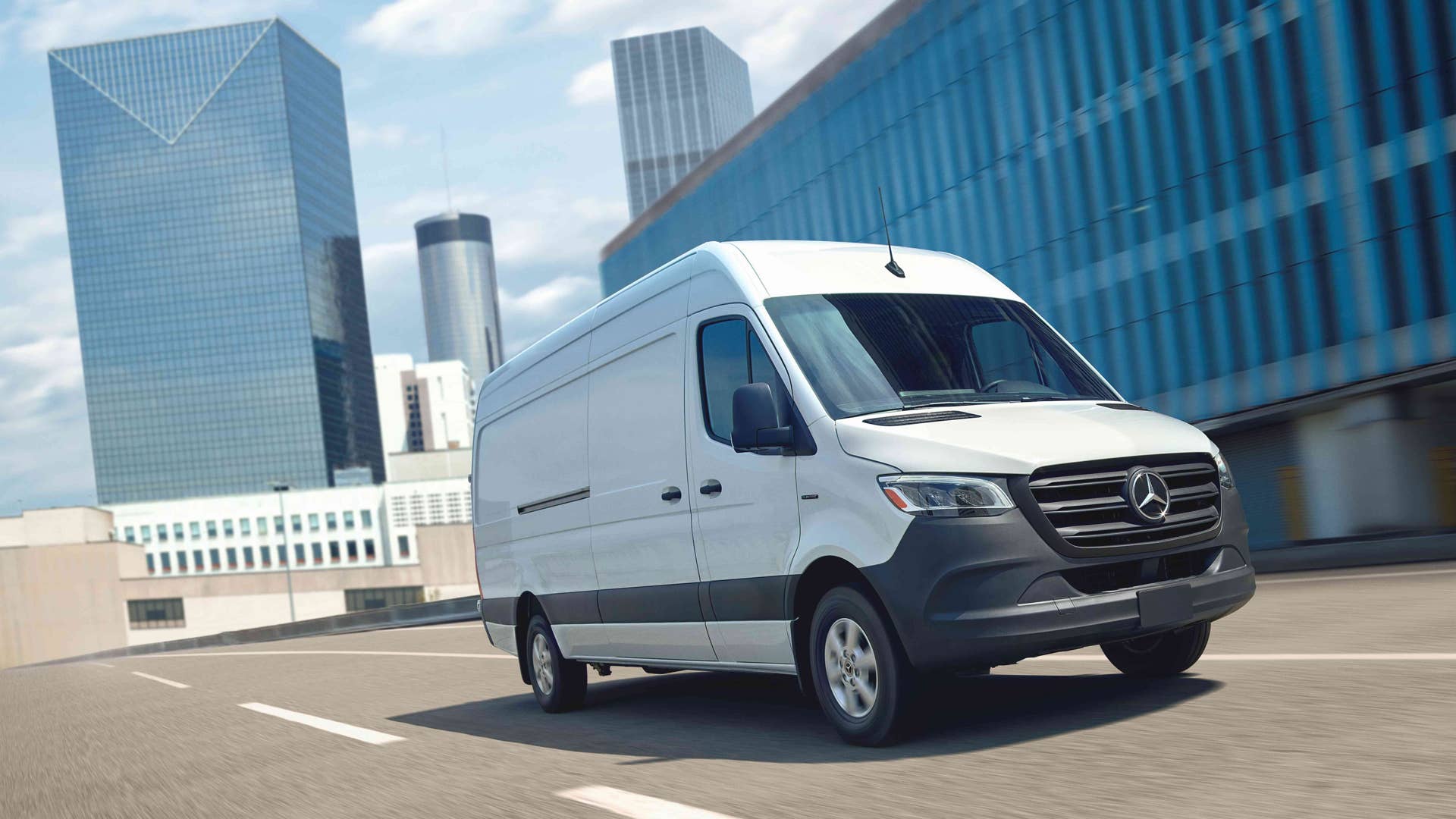 I Drove A Mercedes-Benz eSprinter And Actually Hauled Things, Here's ...