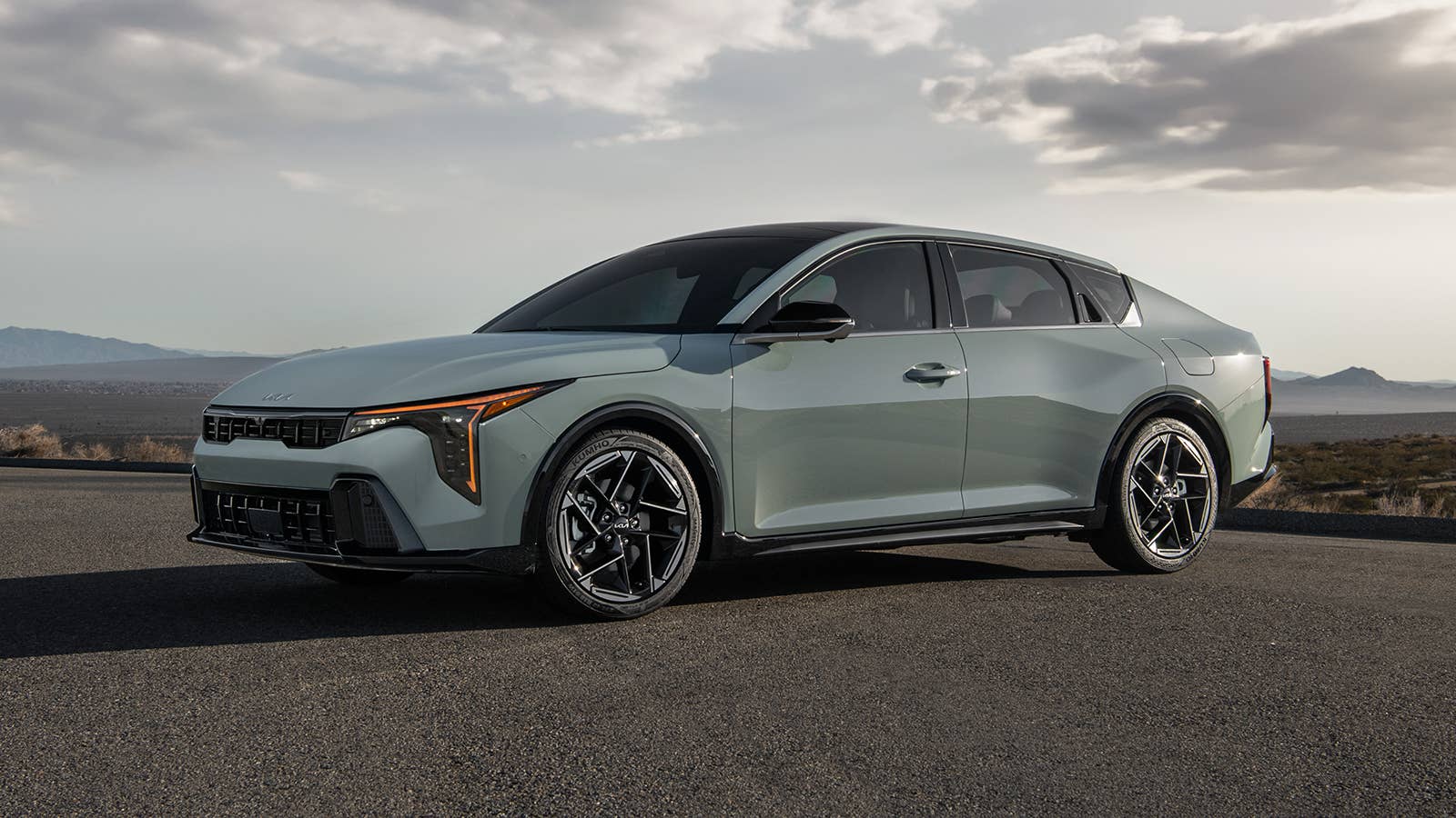 Kia K4 revealed for New York as the Forte's successor - Autoblog