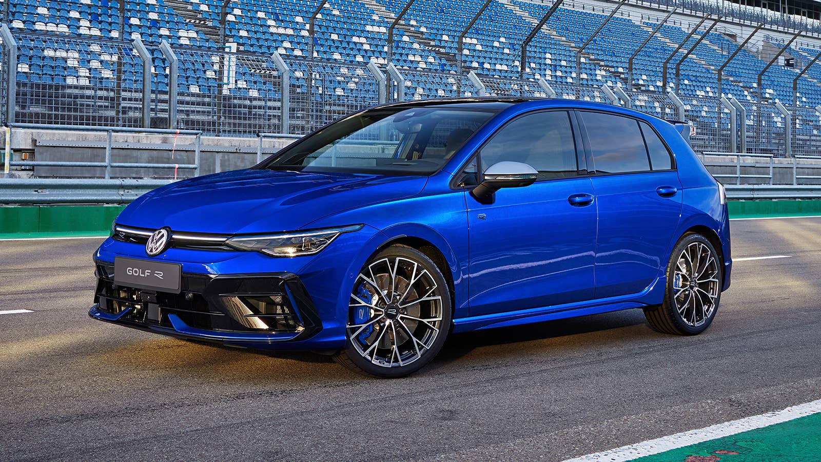 2025 Volkswagen Golf R gets more power and a Black Edition - Autoblog