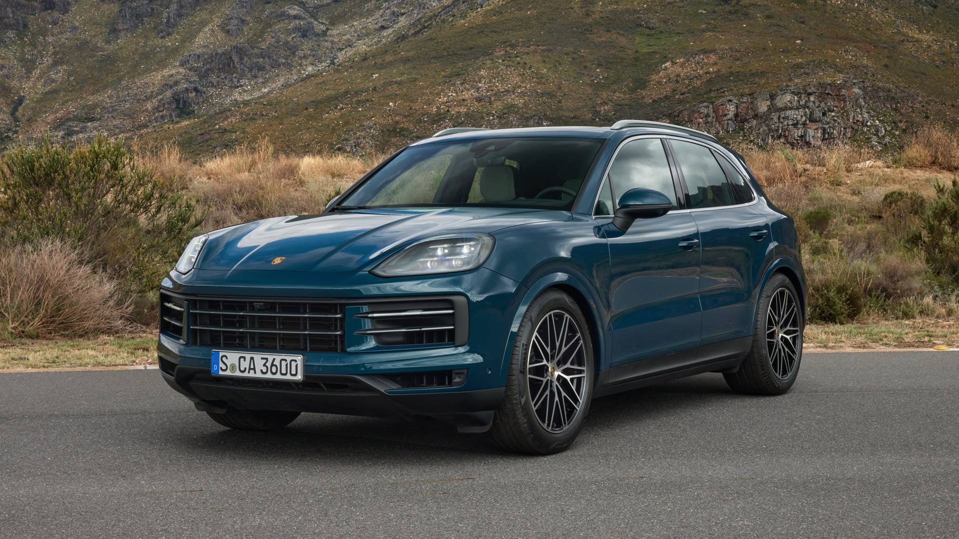 Porsche Confirms Next-Gen Gas Cayenne Is Coming - Autoblog