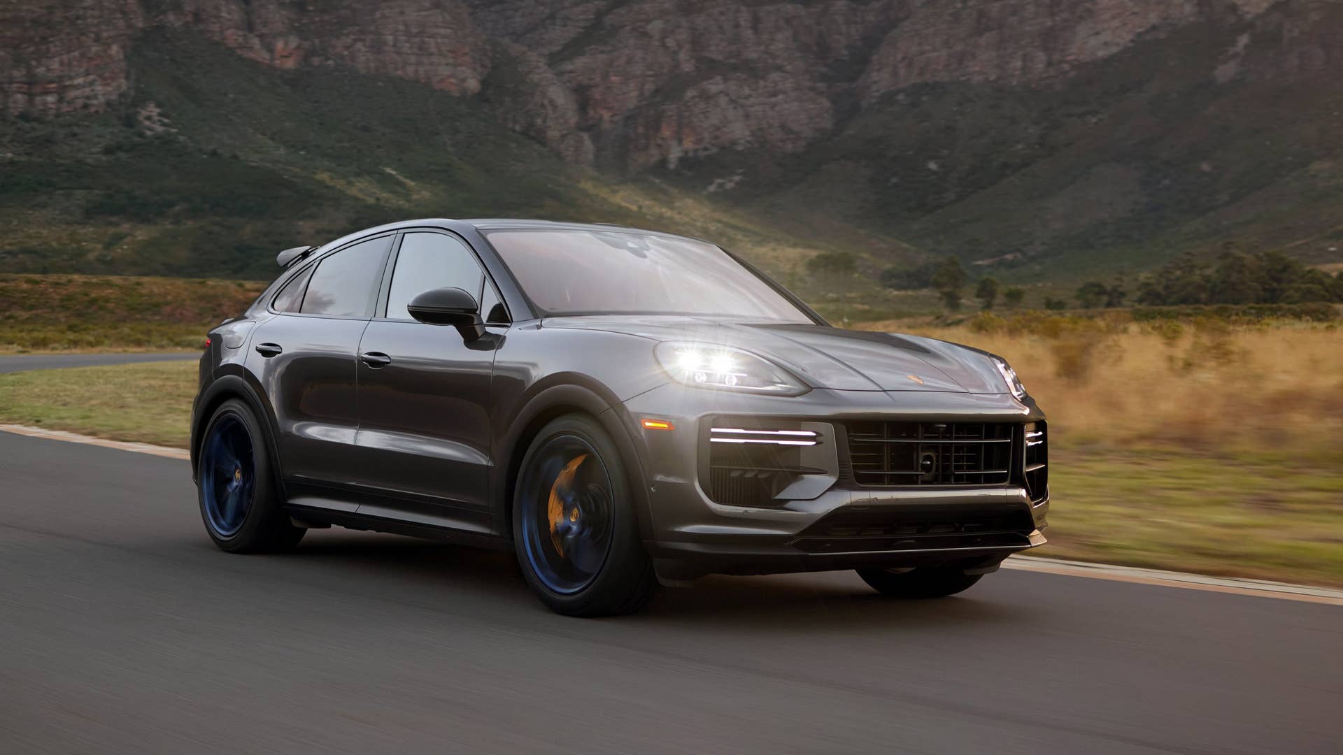Porsche Confirms Next-Gen Gas Cayenne Is Coming - Autoblog
