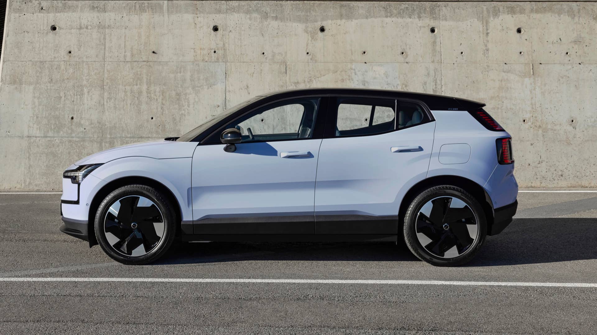 Volvo Launches Killer EX30 Lease Deal For July - Autoblog