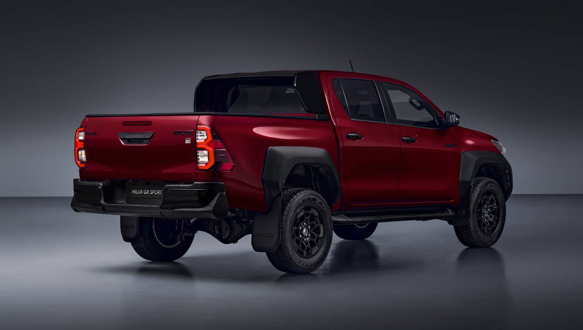 2024 Toyota Hilux GR Sport II takes a step towards Raptor turf - Autoblog