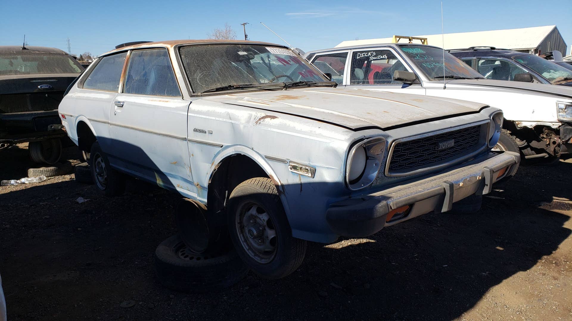 Junkyard Gem: 1979 Toyota Corolla Deluxe Liftback - Autoblog