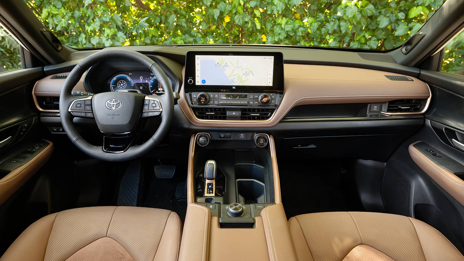 2024 Toyota Grand Highlander Hybrid Max review: A proverbial homerun ...