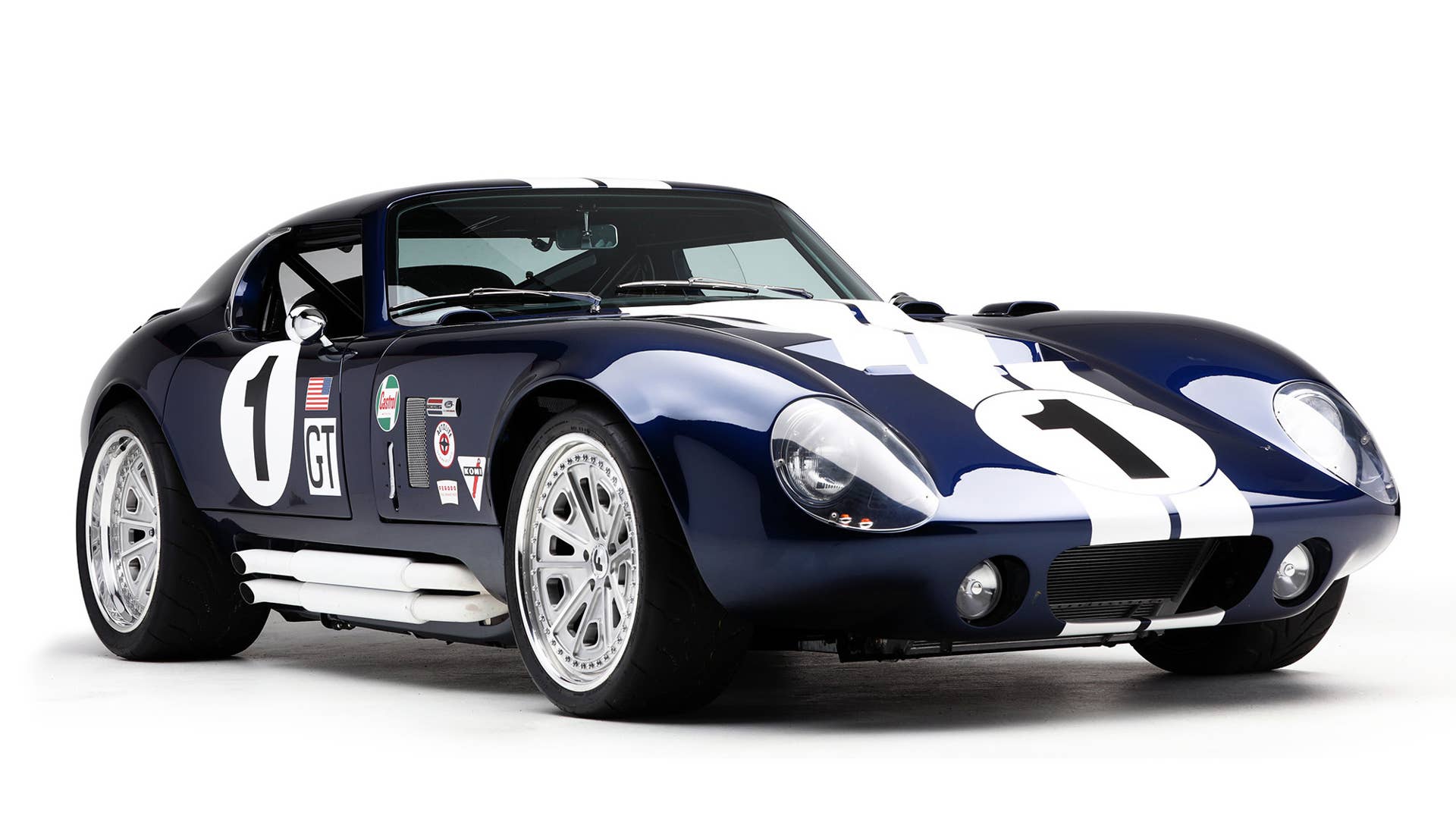 NHTSA finalizes rule making 25-y.o. turnkey replicas legal at last ...