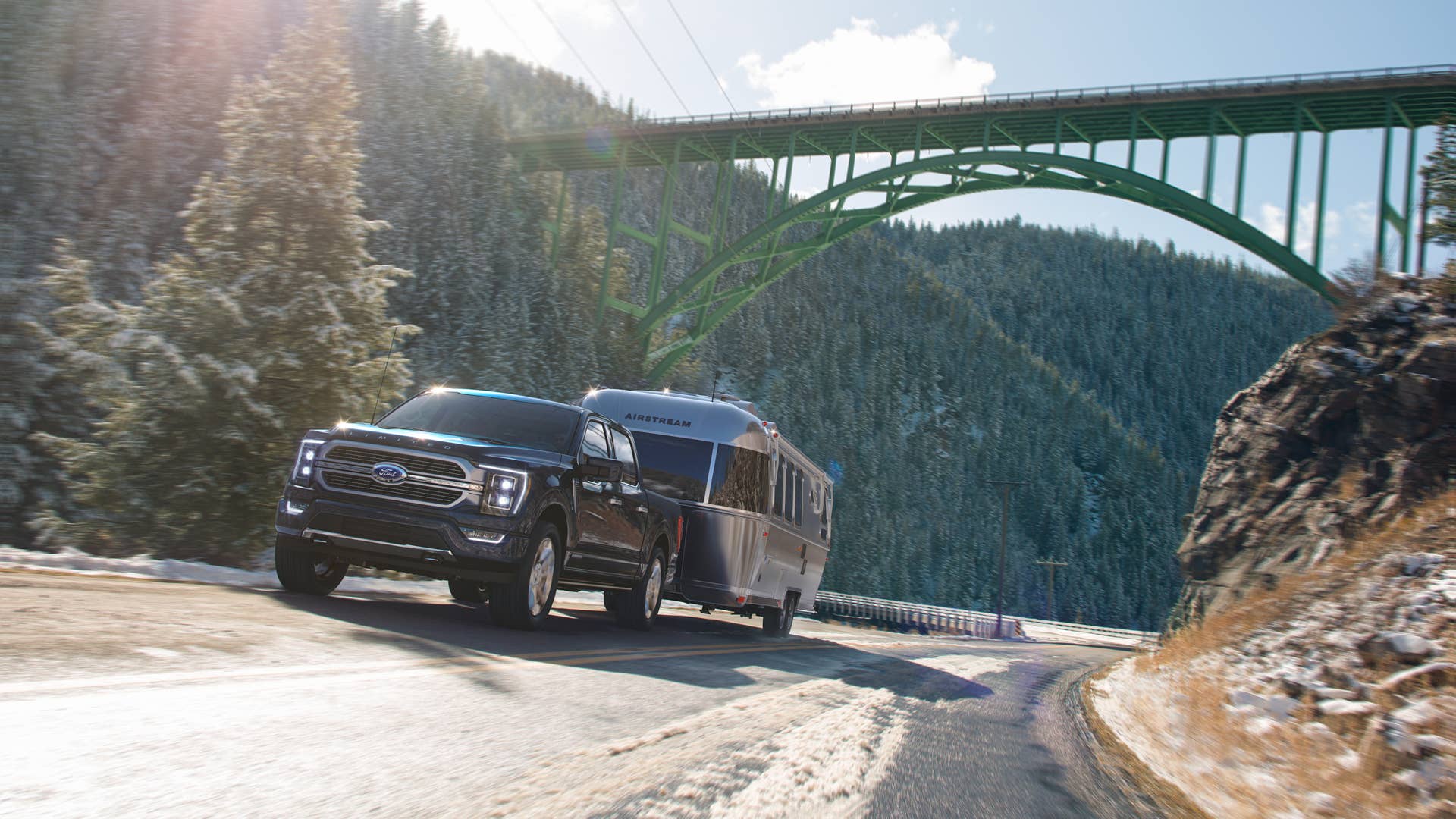 Ford Recalls 4.3 Million Trucks and SUVs Over Trailer Brake Failure ...
