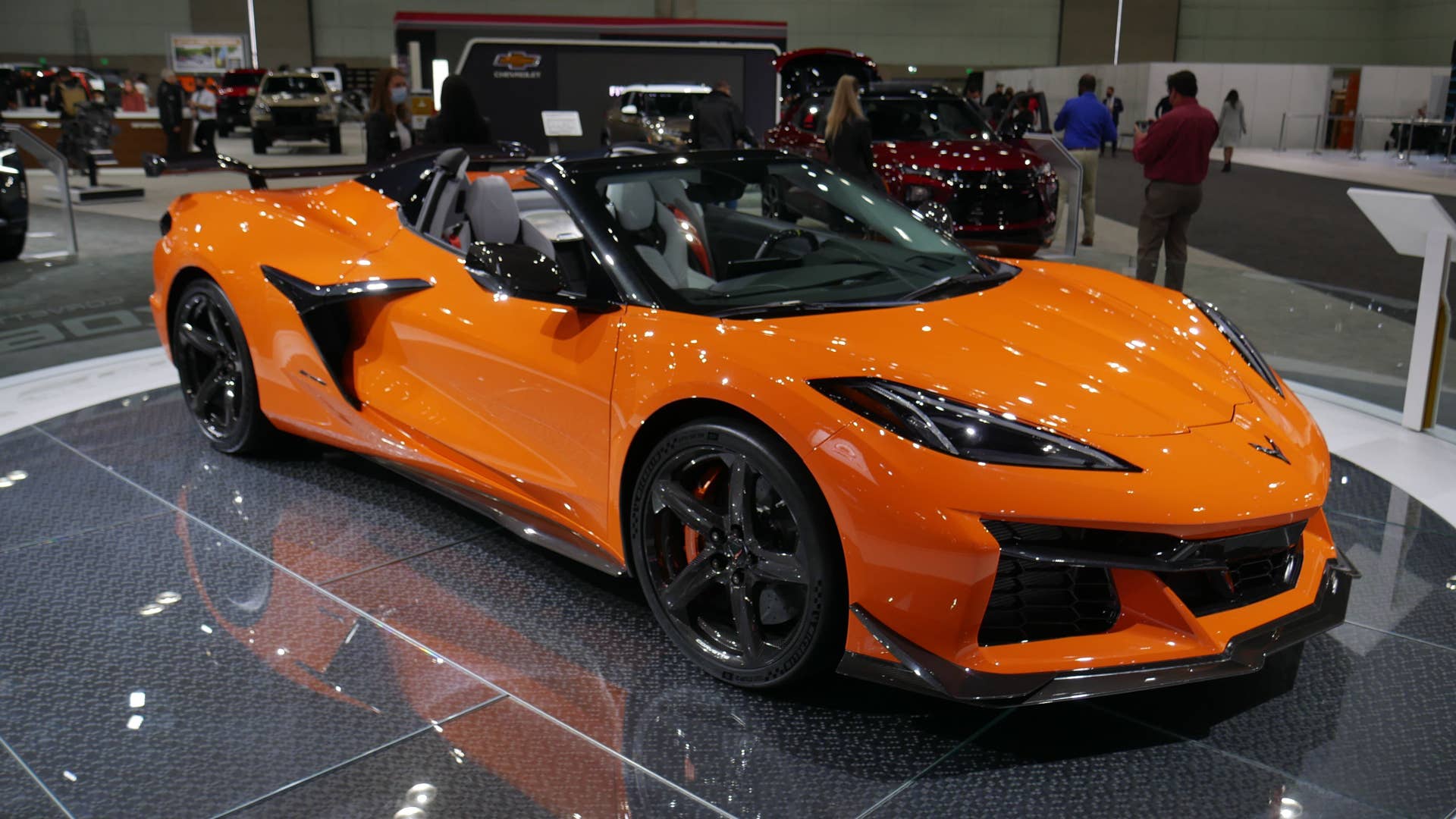 2023 Corvette Z06 revealed with the most powerful production NA V8 in ...