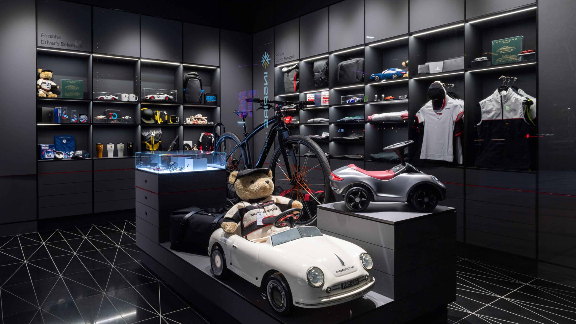 Porsche Studio stores are coming to the U.S. - Autoblog