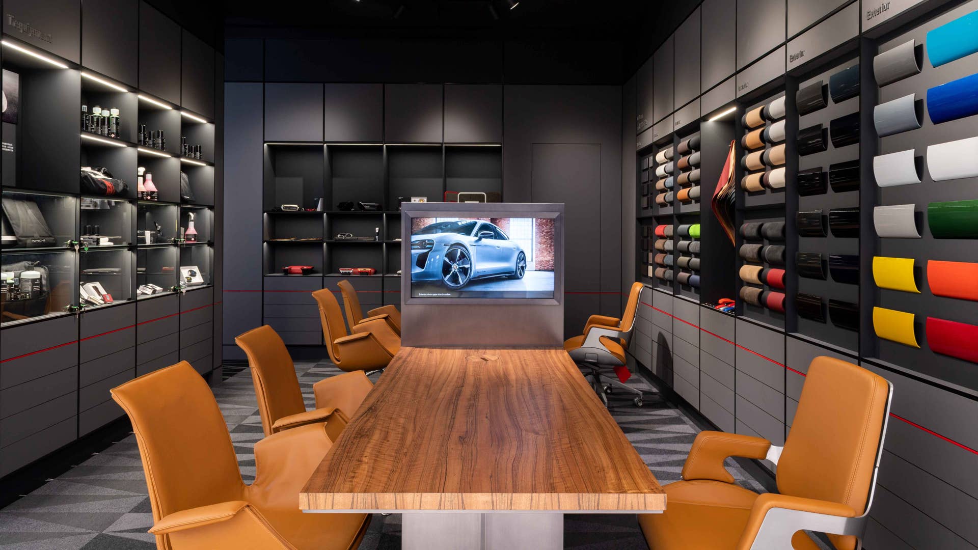 Porsche Studio stores are coming to the U.S. - Autoblog