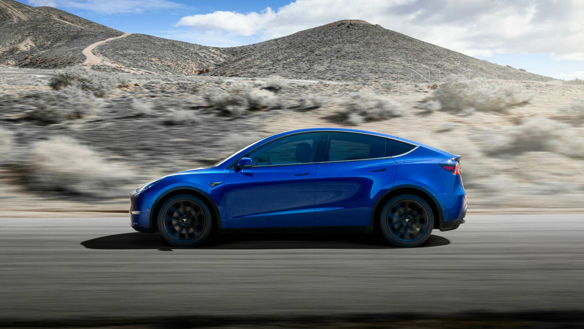 Tesla raises price of Full Self Driving by $1,000 worldwide - Autoblog