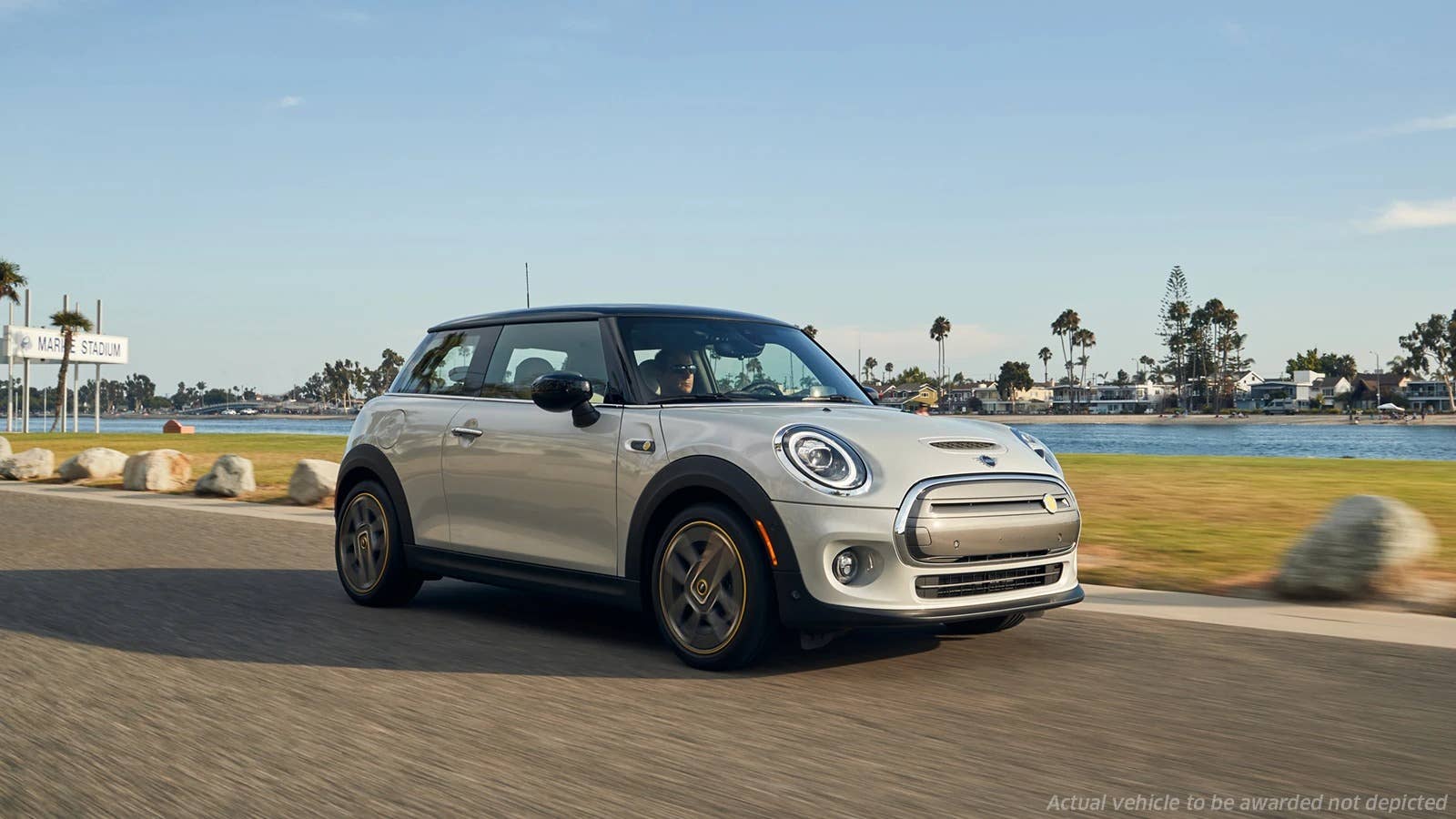 Enter to win a 2020 Mini Cooper SE Electric and $10,000 cash - Autoblog