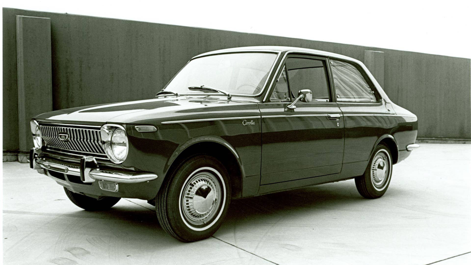 Toyota sells its 50 millionth Corolla after 55 years of production ...
