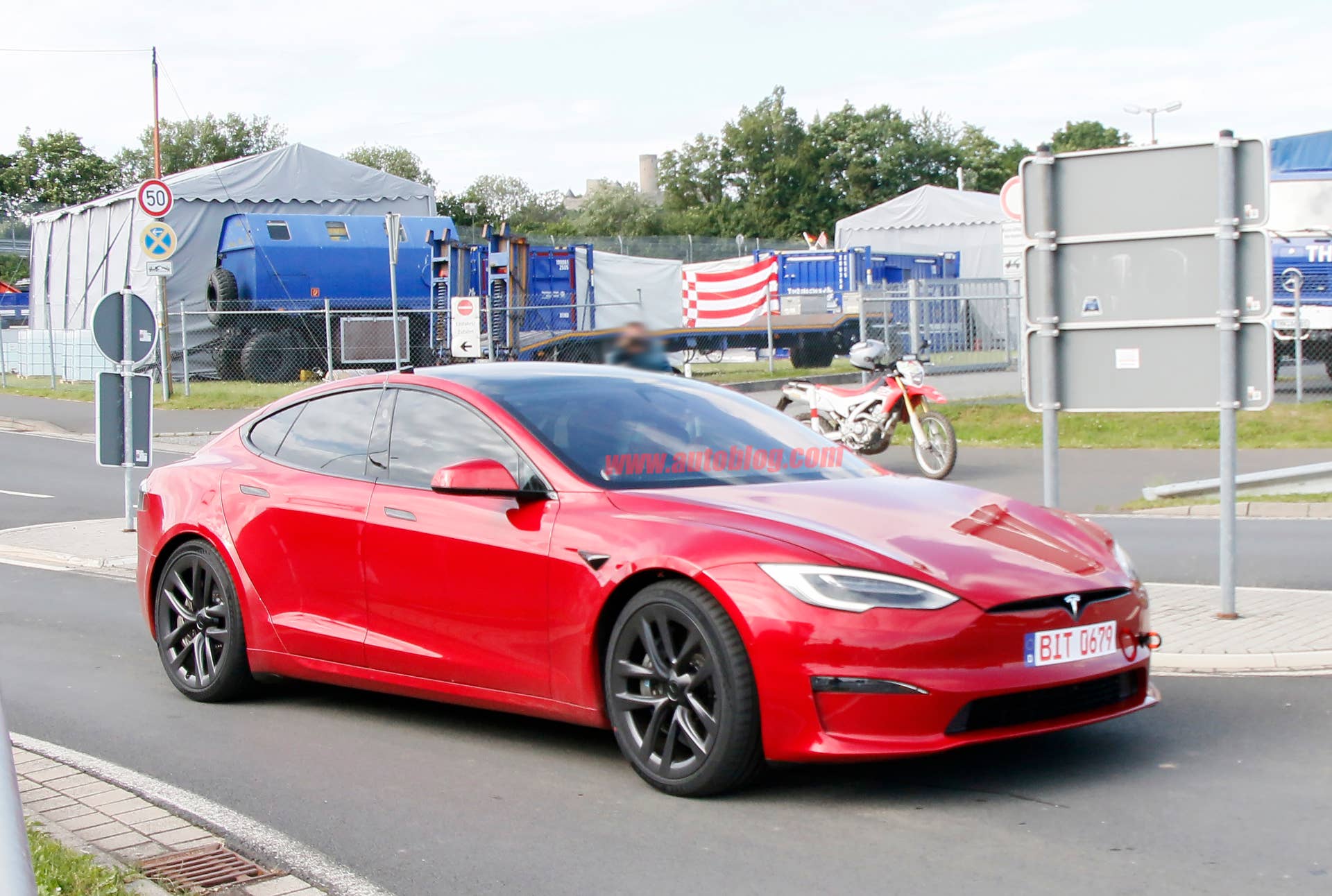 Tesla Ordered to Buy Back Model S Plaid After Brake Failure Ruling ...