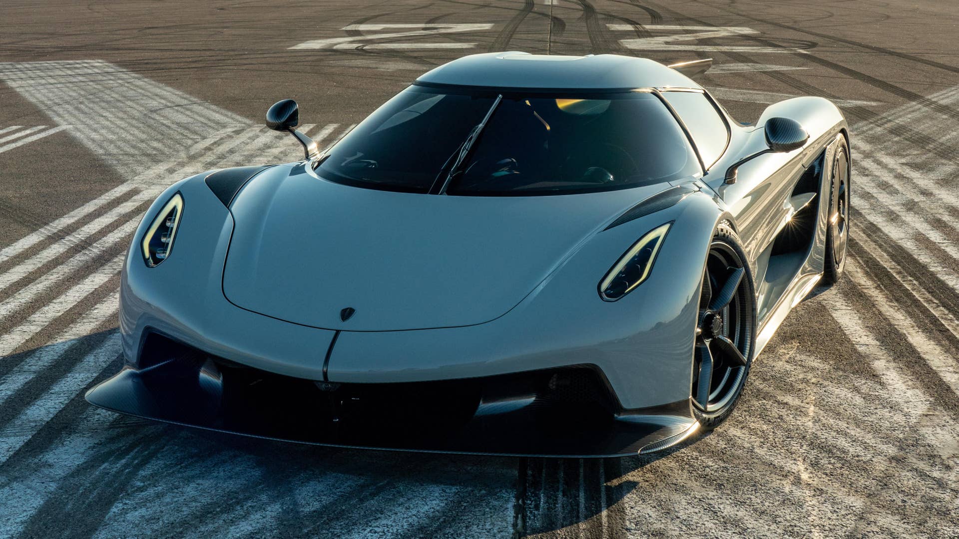 Rimac Nevera R Steals Back Impossible Koenigsegg Speed Record - Autoblog