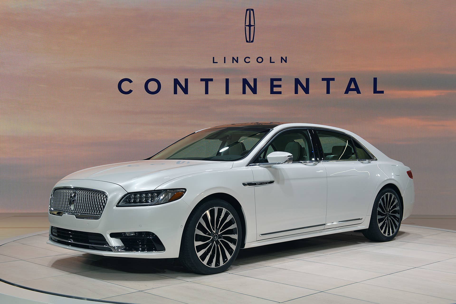 Lincoln Continental sent 'into the vault' ... again - Autoblog
