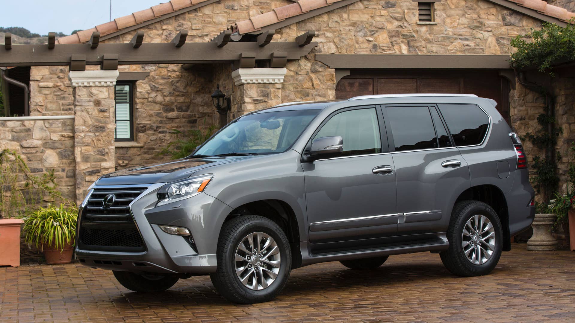 The Most Reliable Midsize SUVs You Can Buy Used—Including One With a ...