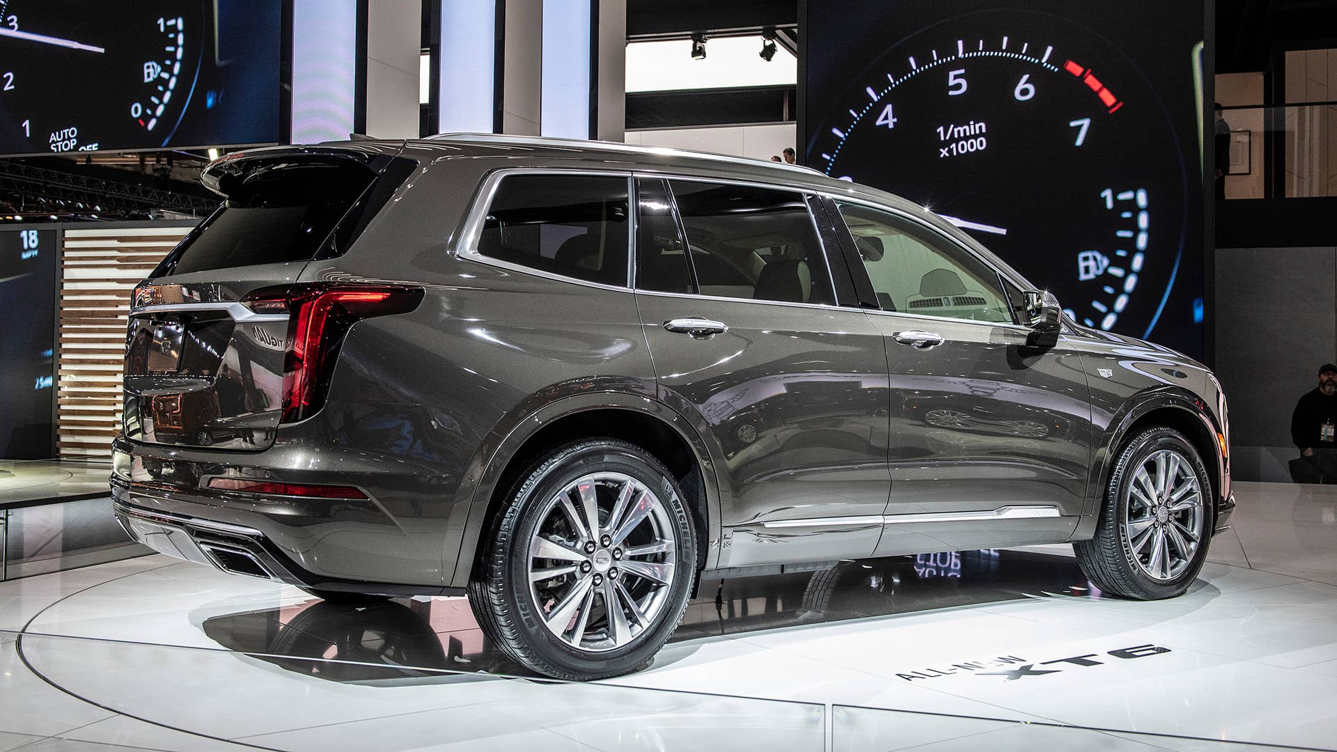 Here's Your Last Chance to Lease Cadillac’s Premium Three-Row SUV ...