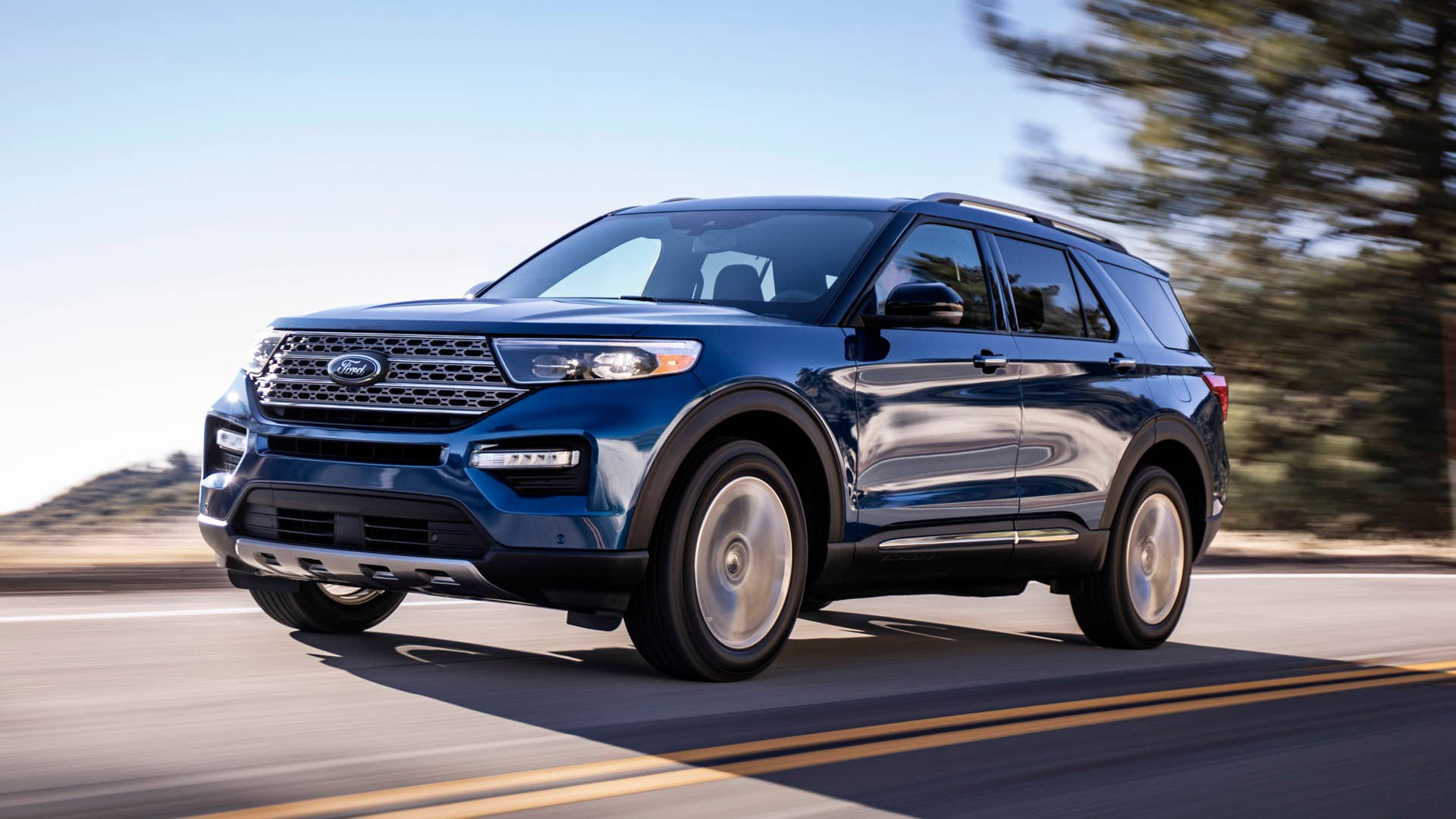 2020 Ford Explorer revealed: New SUV from the rear-drive platform up ...