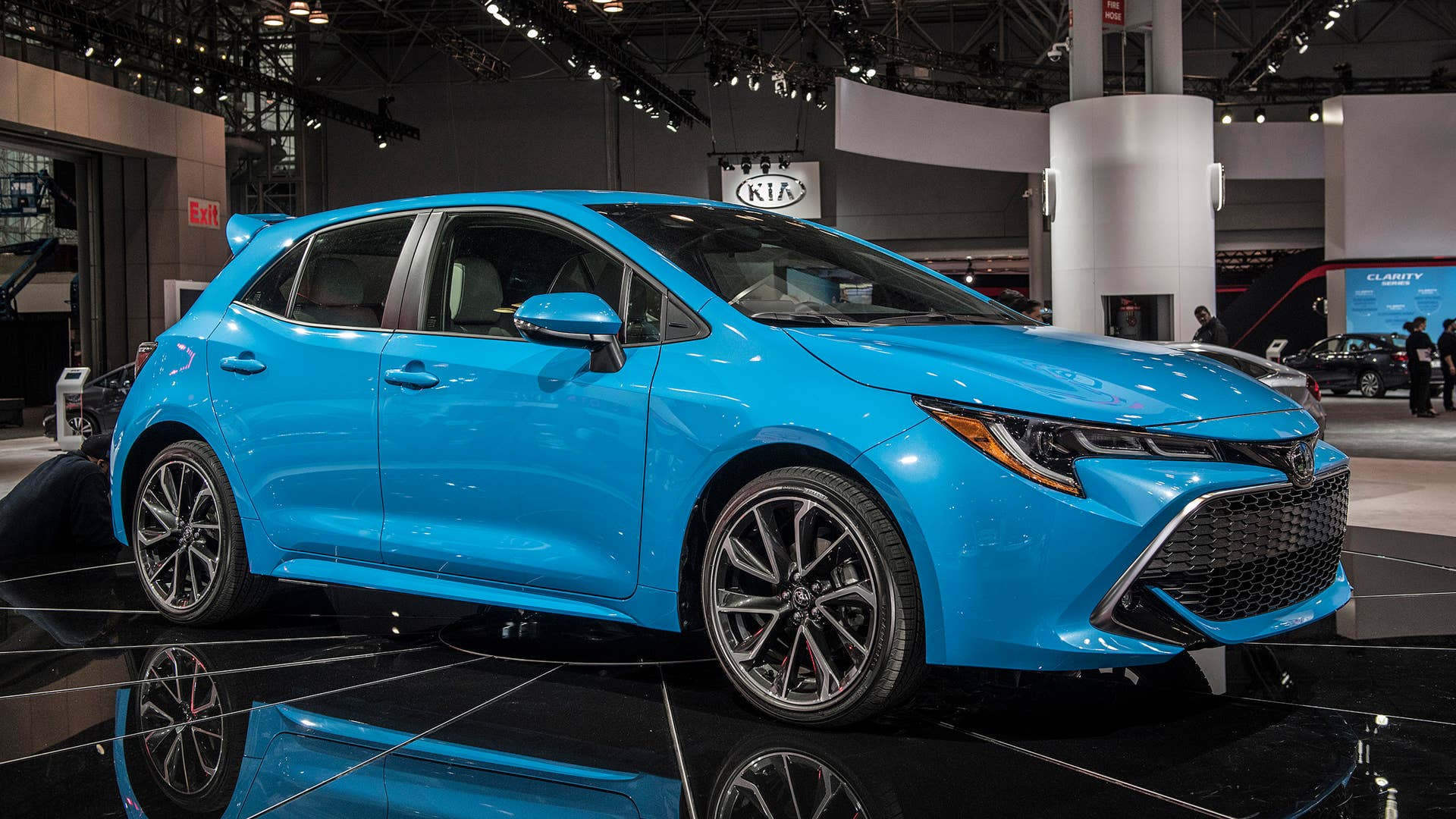 Mazda 3 Hatchback vs Toyota Corolla Hatchback: Some of the Best from ...