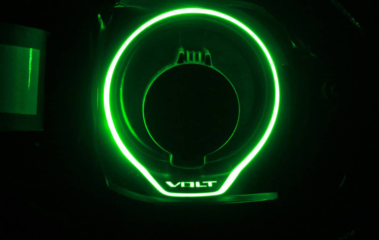 Chevy teases next-gen Volt at fan event in LA - Autoblog