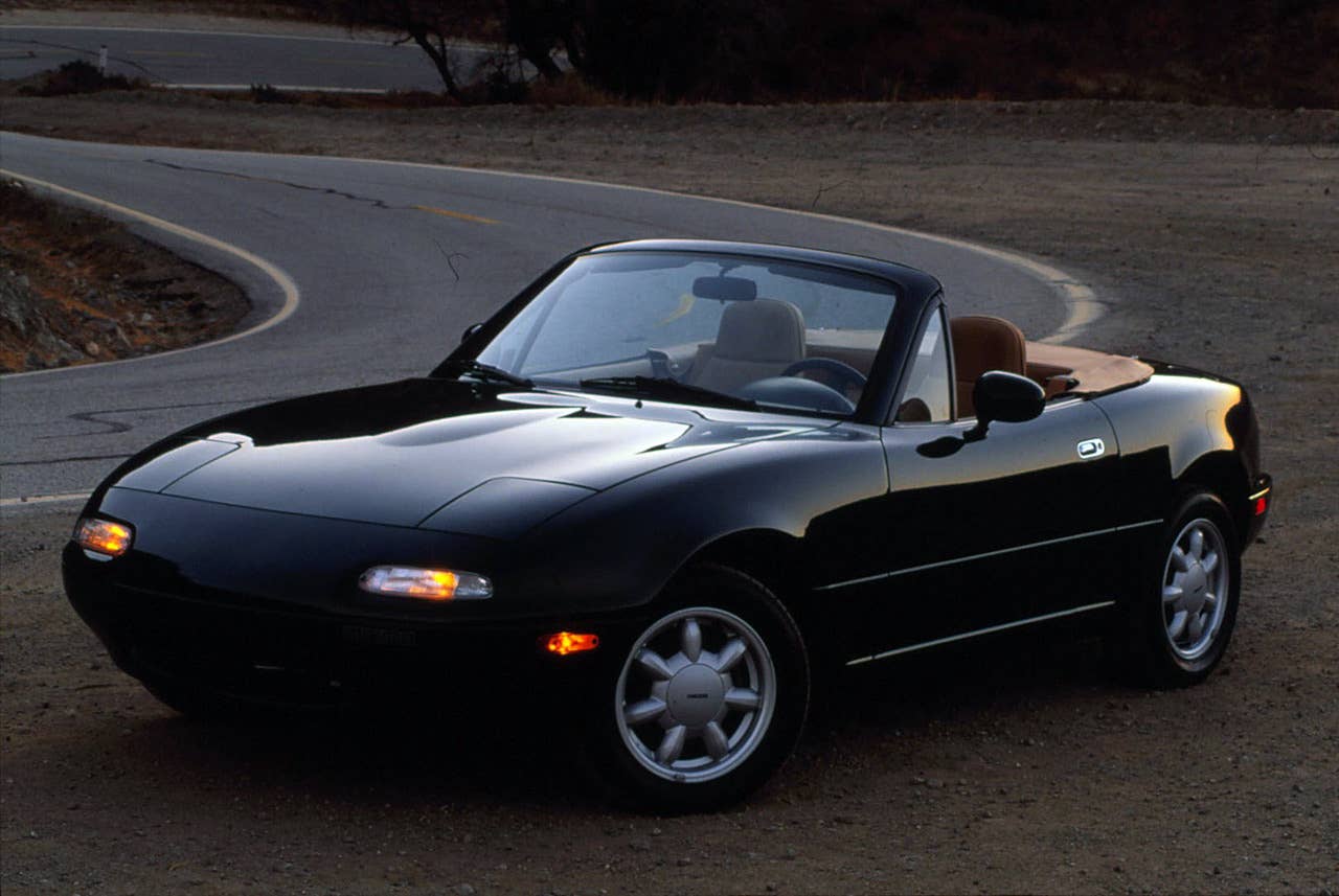 Want to Buy an NA Miata? Here’s Everything You Need to Know - Autoblog