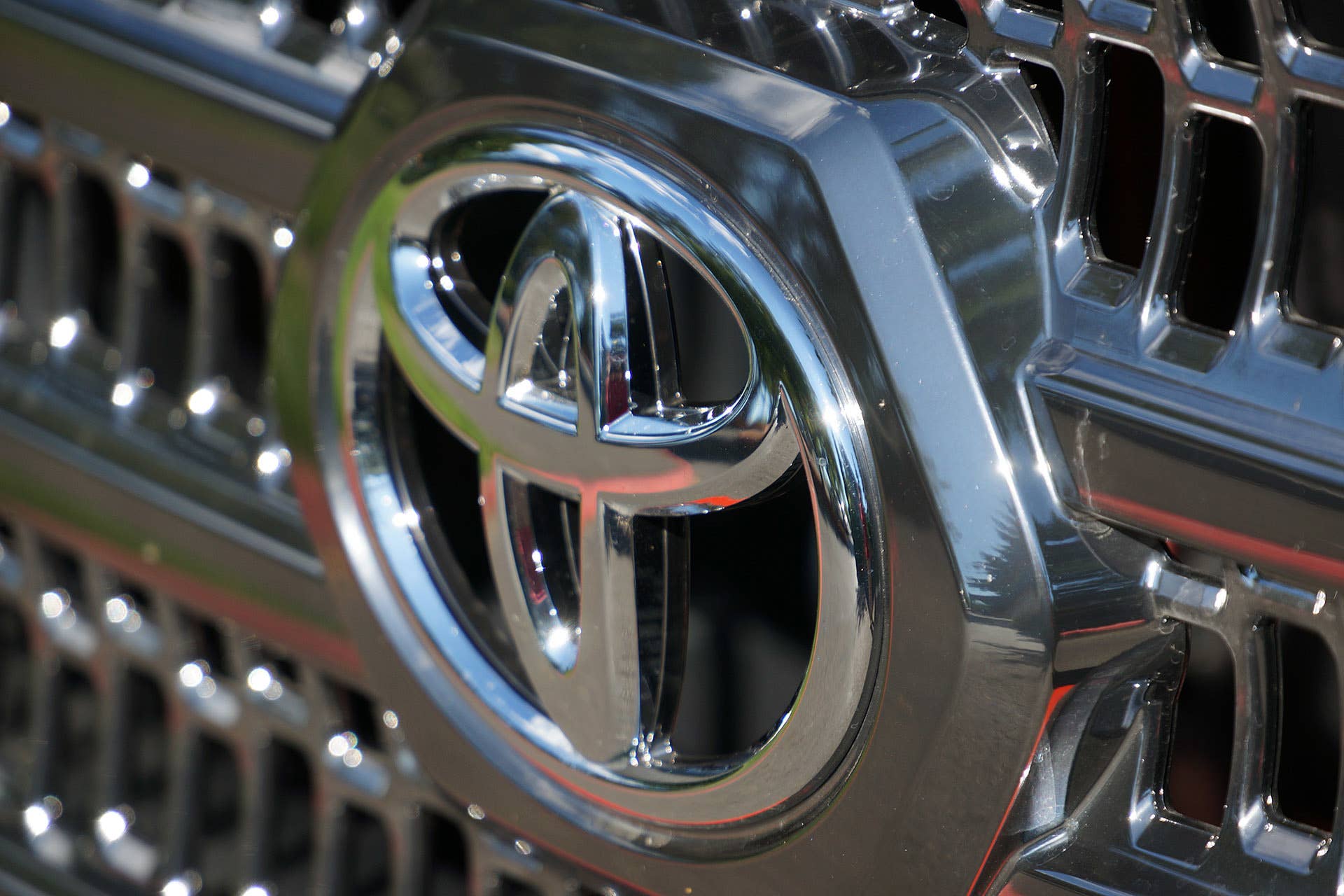 Lexus Recalls NX, RX, TX Amid Surge in Backup Camera Failures - Autoblog