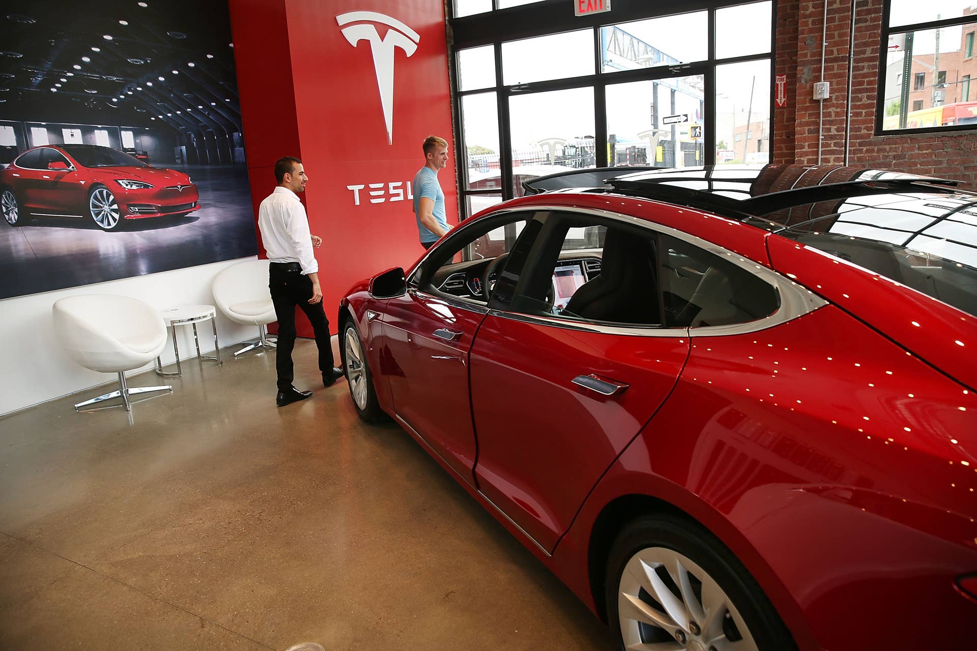 Tesla Just Raised Prices on Its Discontinued Cars - Autoblog