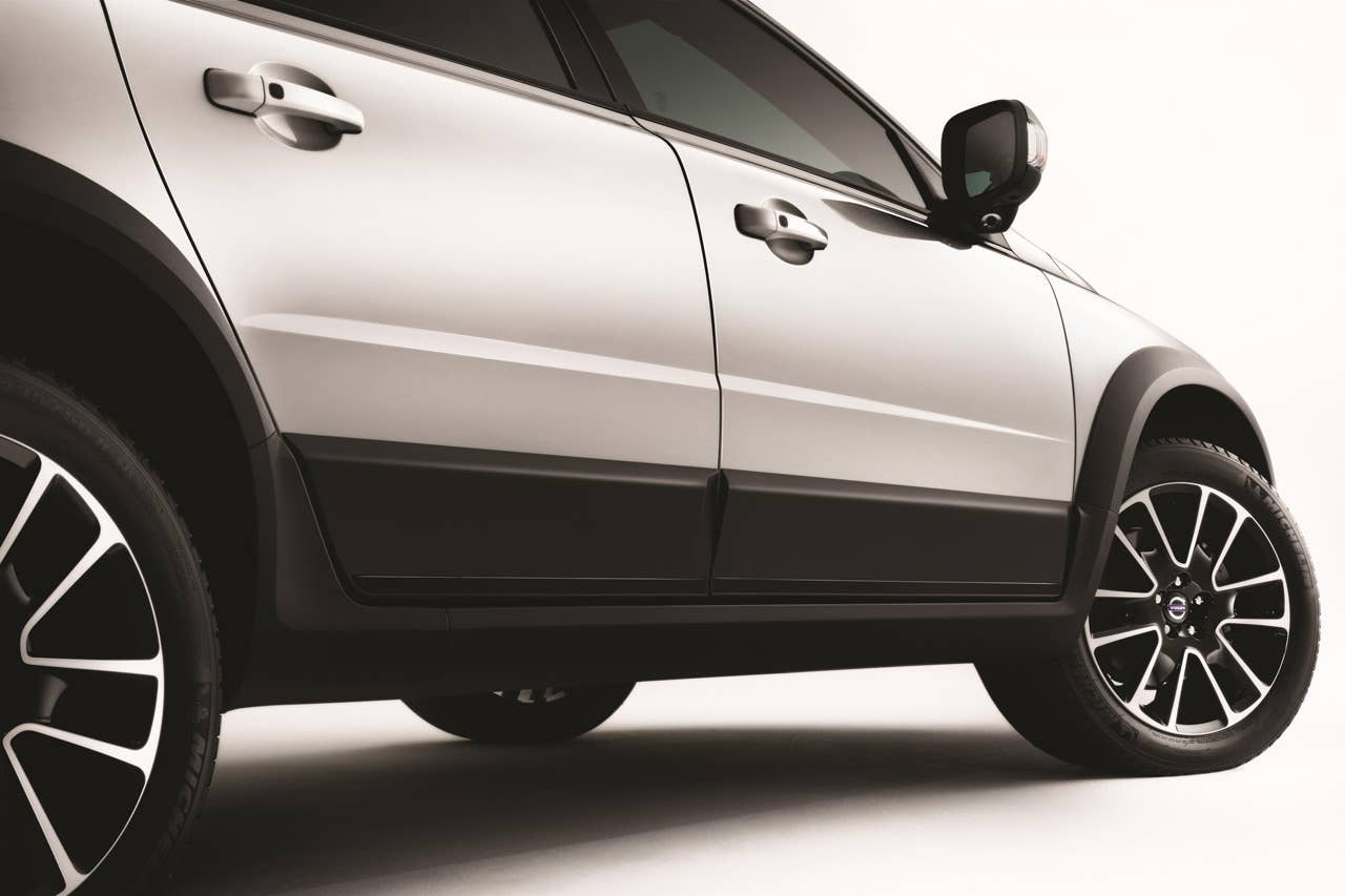 Volvo V70 and XC70 and Ocean Race special editions wash ashore ahead of ...