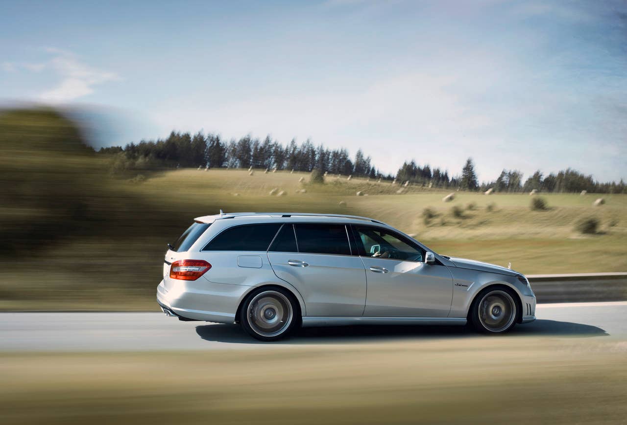 2012 Mercedes-Benz E-Class will offer E63 AMG wagon, AWD-only E550 ...